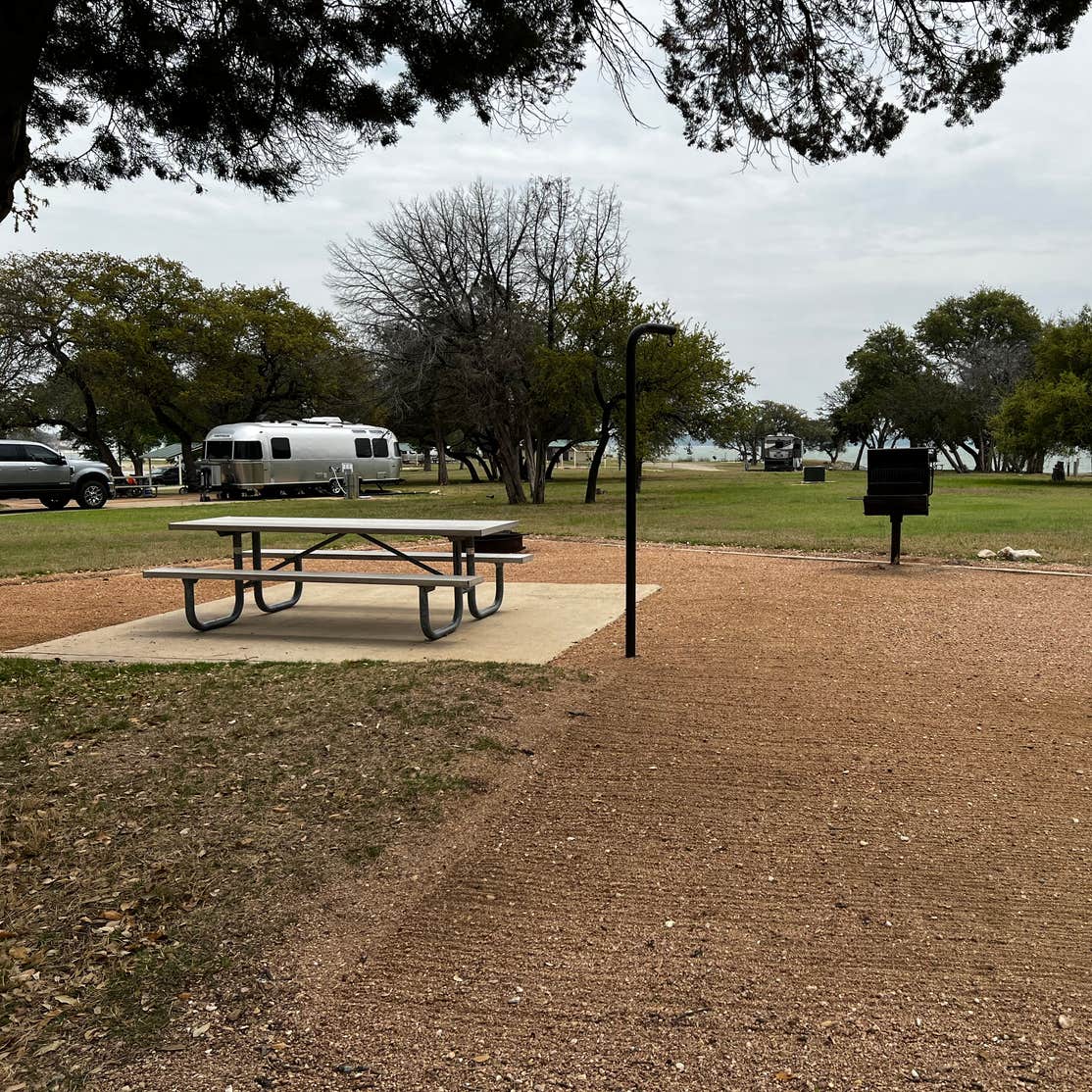 Airport Park - Waco Lake Camping | Waco, Texas
