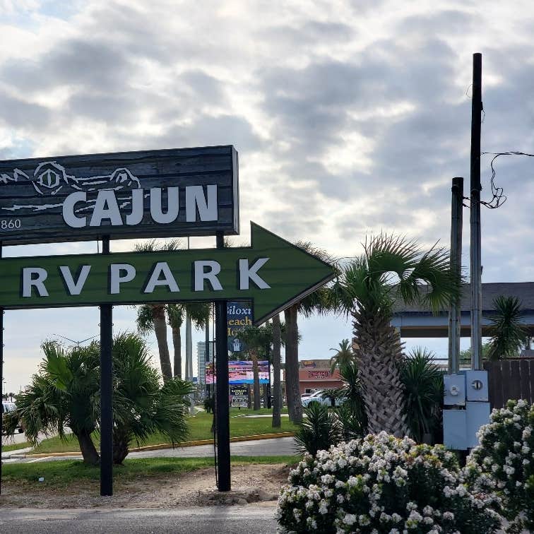 Cajun RV Park | Biloxi, Mississippi