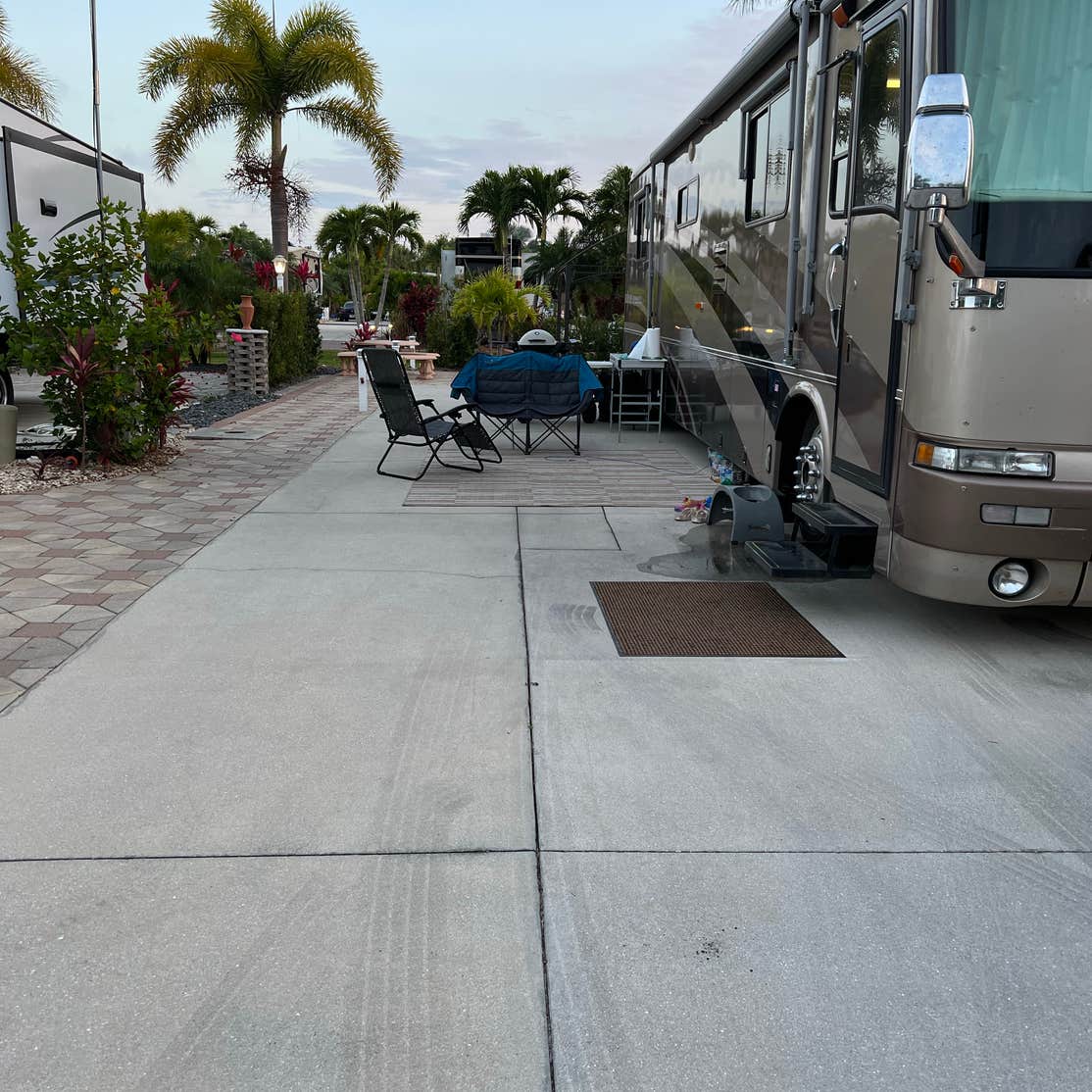 Gulf Waters RV Resort | Fort Myers Beach, Florida
