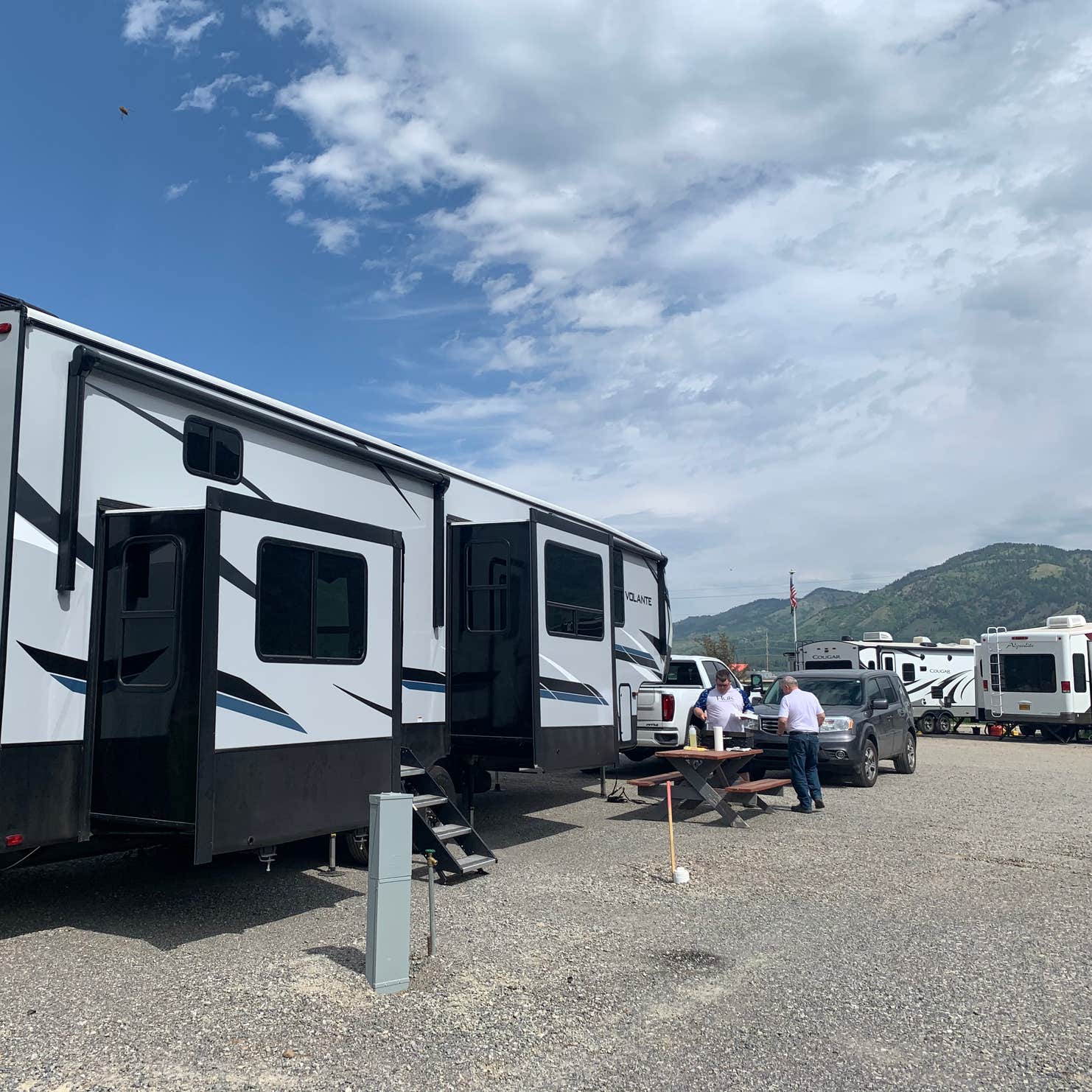 Greys River Cove RV Park | Alpine, Wyoming