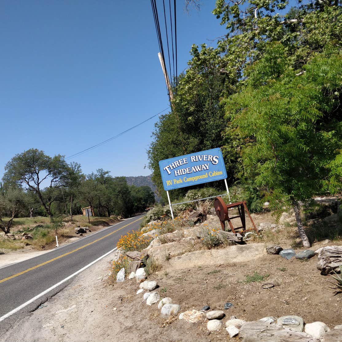 Three Rivers Hideaway Camping | Three Rivers, CA