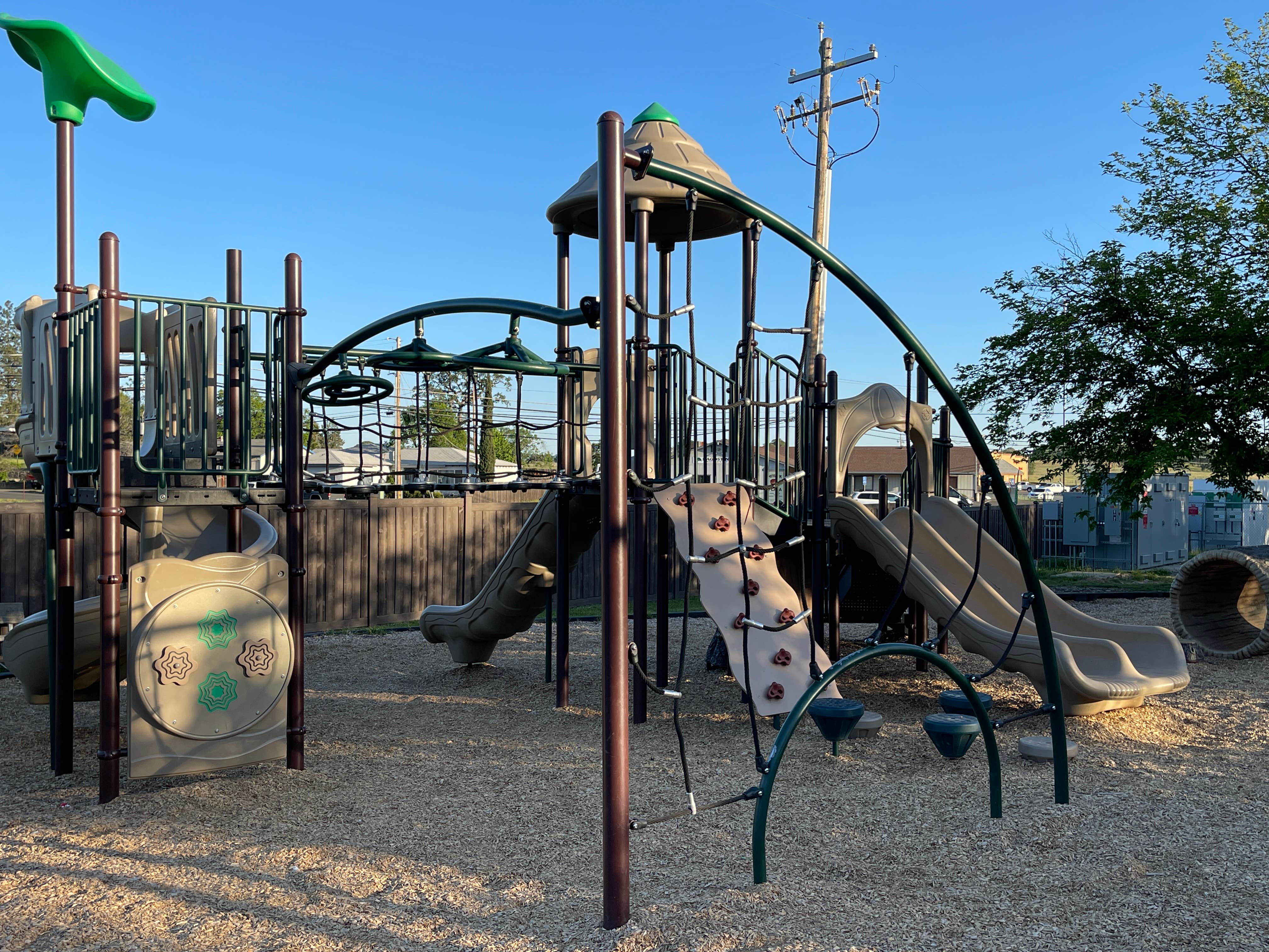 49er Village RV Resort | Plymouth, CA