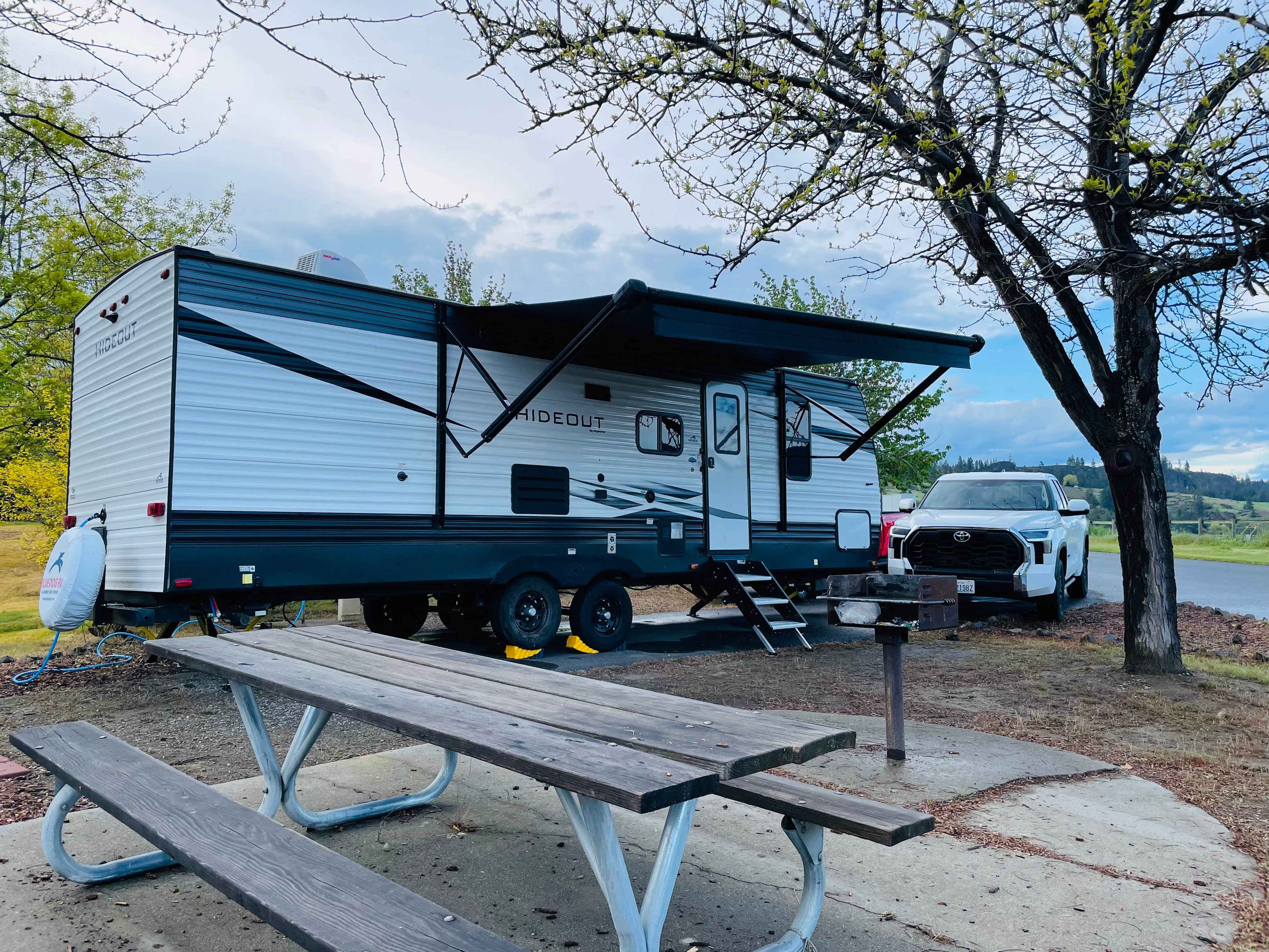 Two Rivers Resort Camping | Davenport, WA