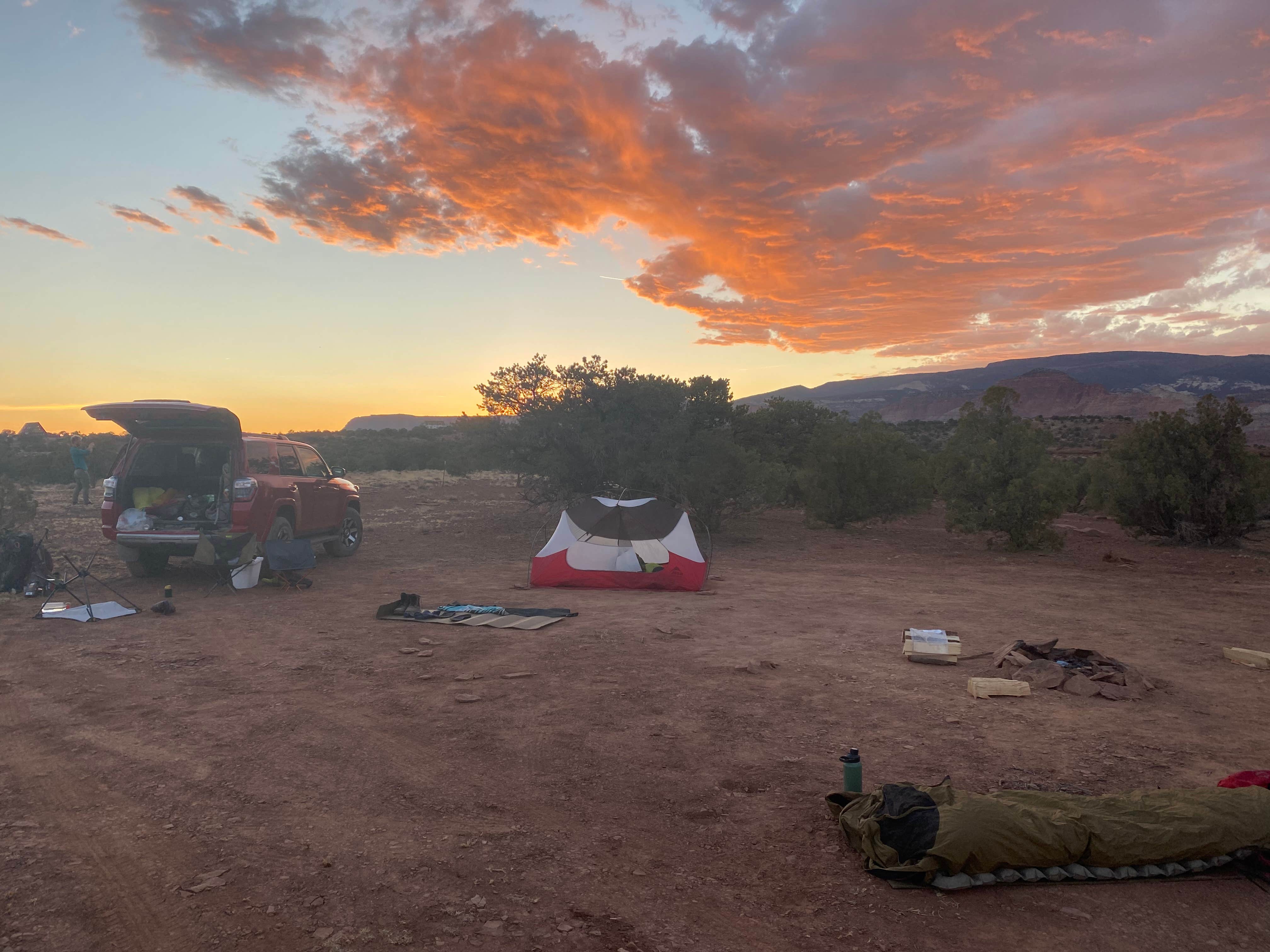Overlook Point Dispersed Site Camping | Torrey, Utah