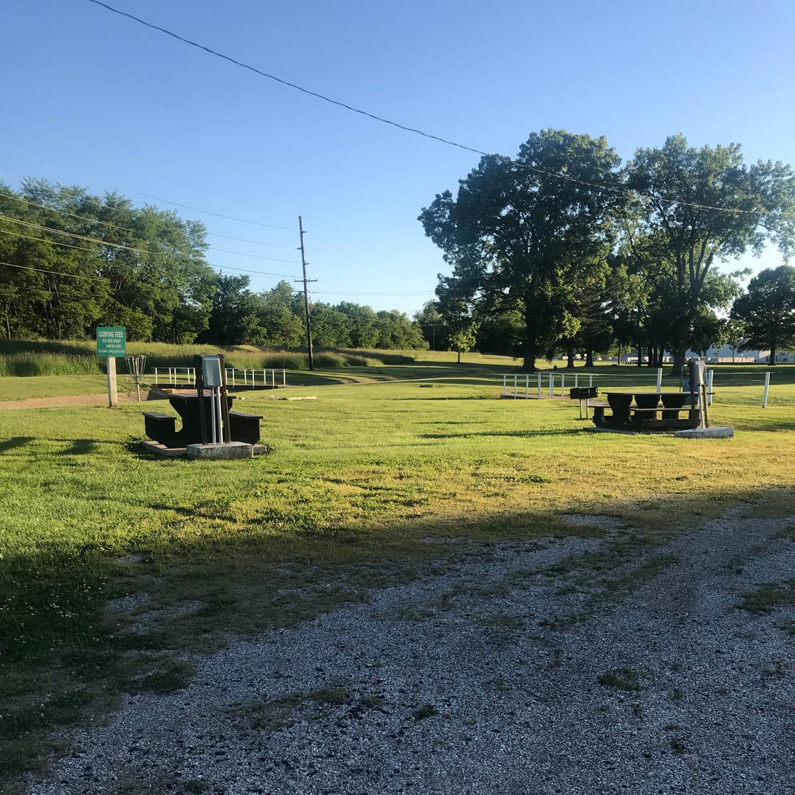 Versailles City Park Camping | Stover, Missouri
