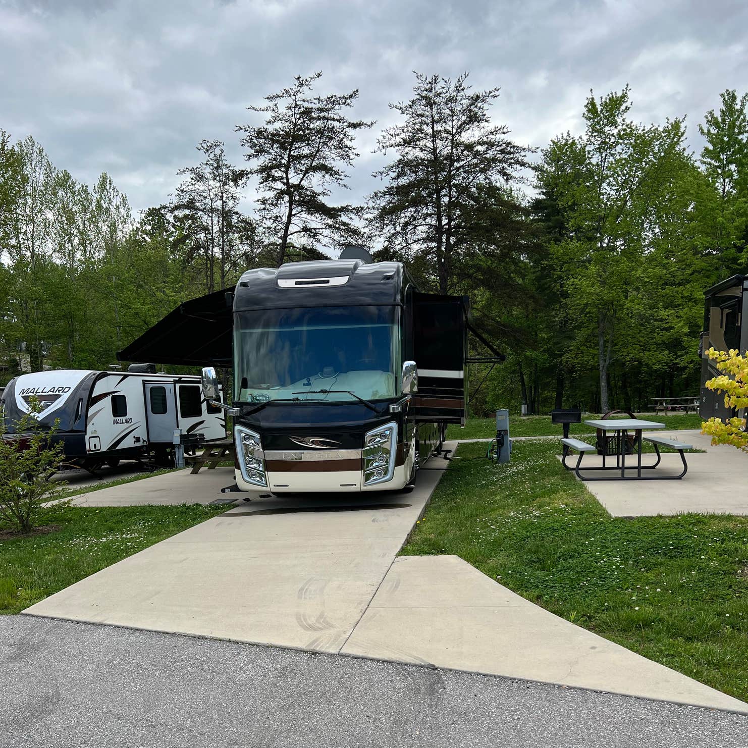 Sun Outdoors Lake Rudolph Camping | Santa Claus, IN