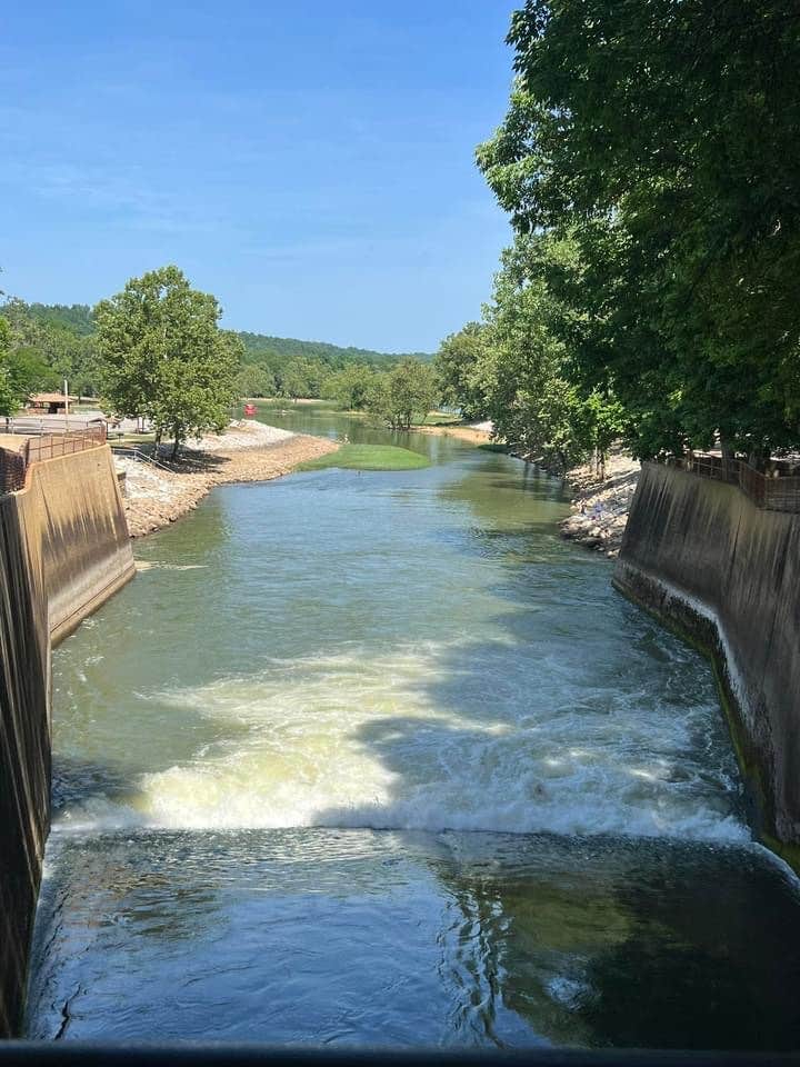 River Road Park Camping | Piedmont, MO