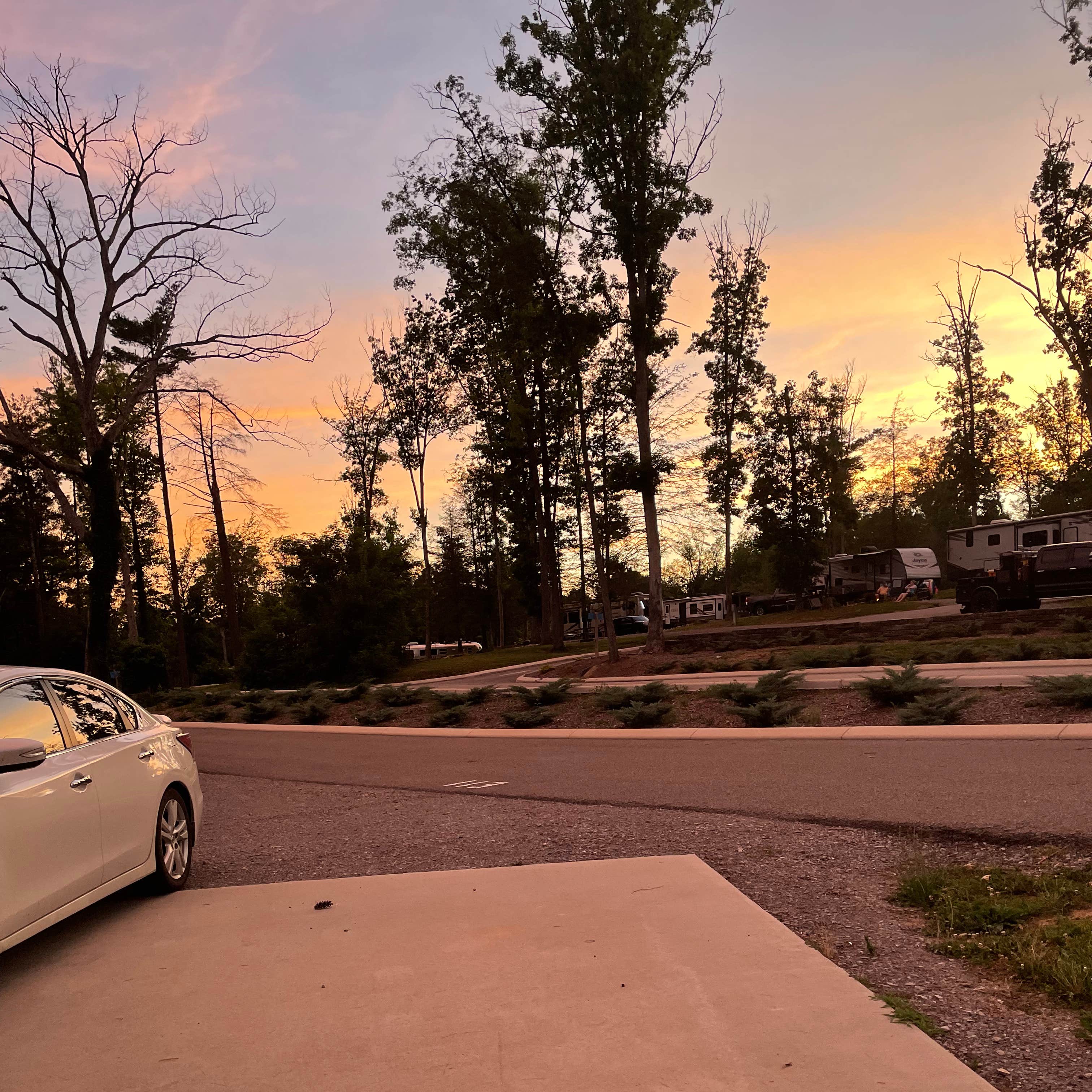 Spacious Skies Belle Ridge Camping | Monterey, TN