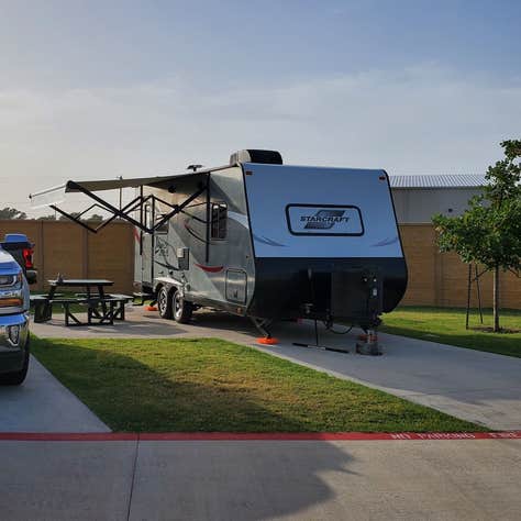 Redbud Ranch RV Resort | Hutto, Texas