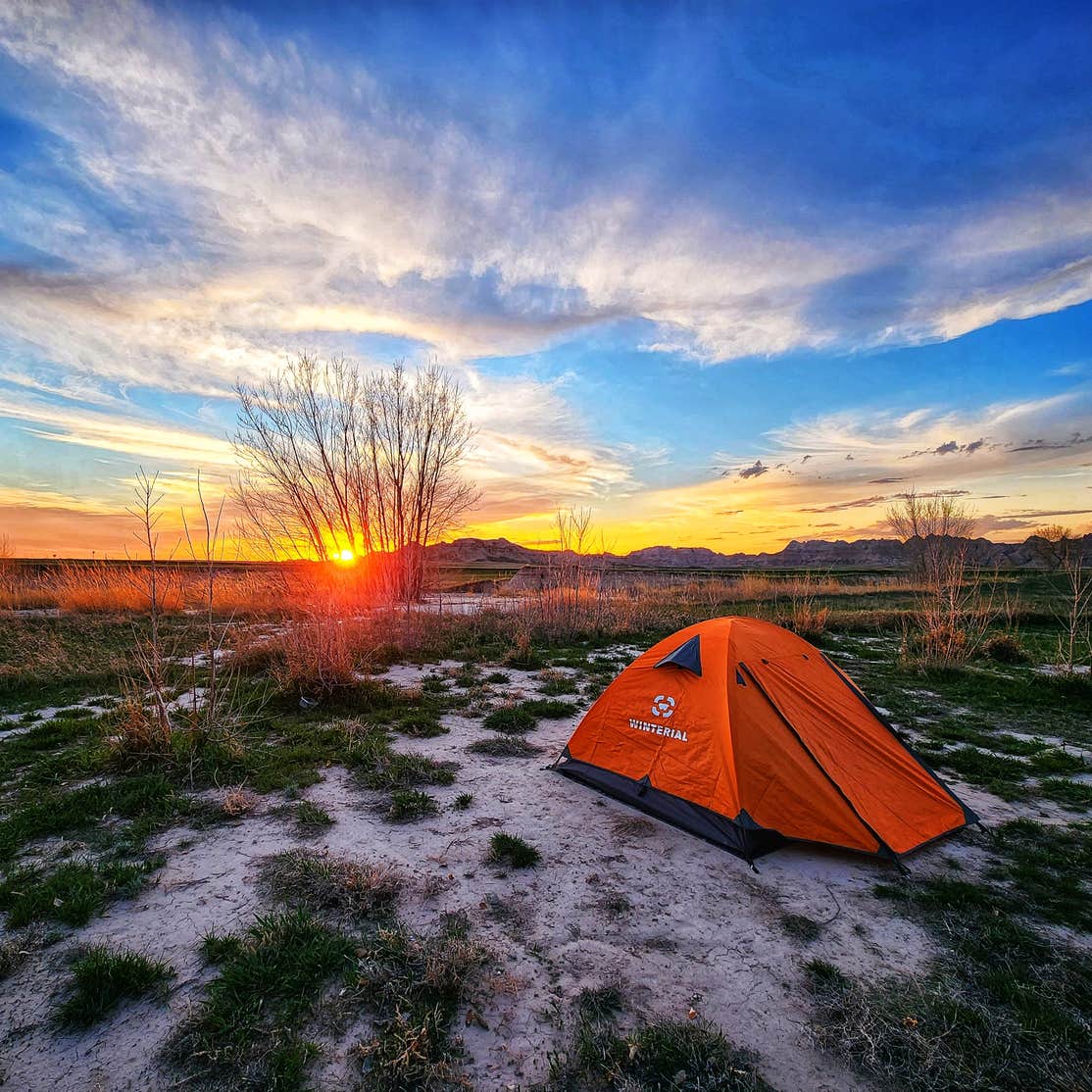 Complete Guide to Camping in Badlands National Park