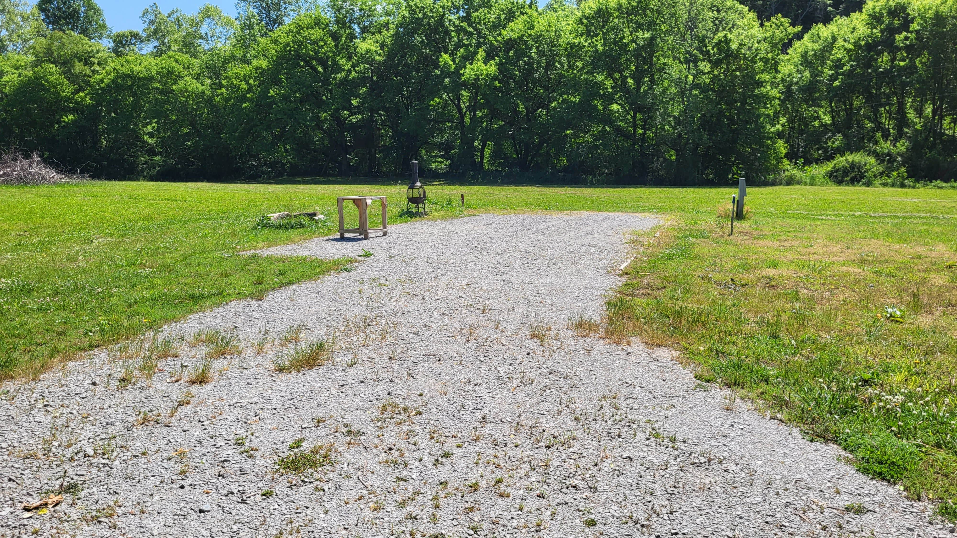 Caney Hollow Creek Retreat Camping | Belvidere, Tennessee