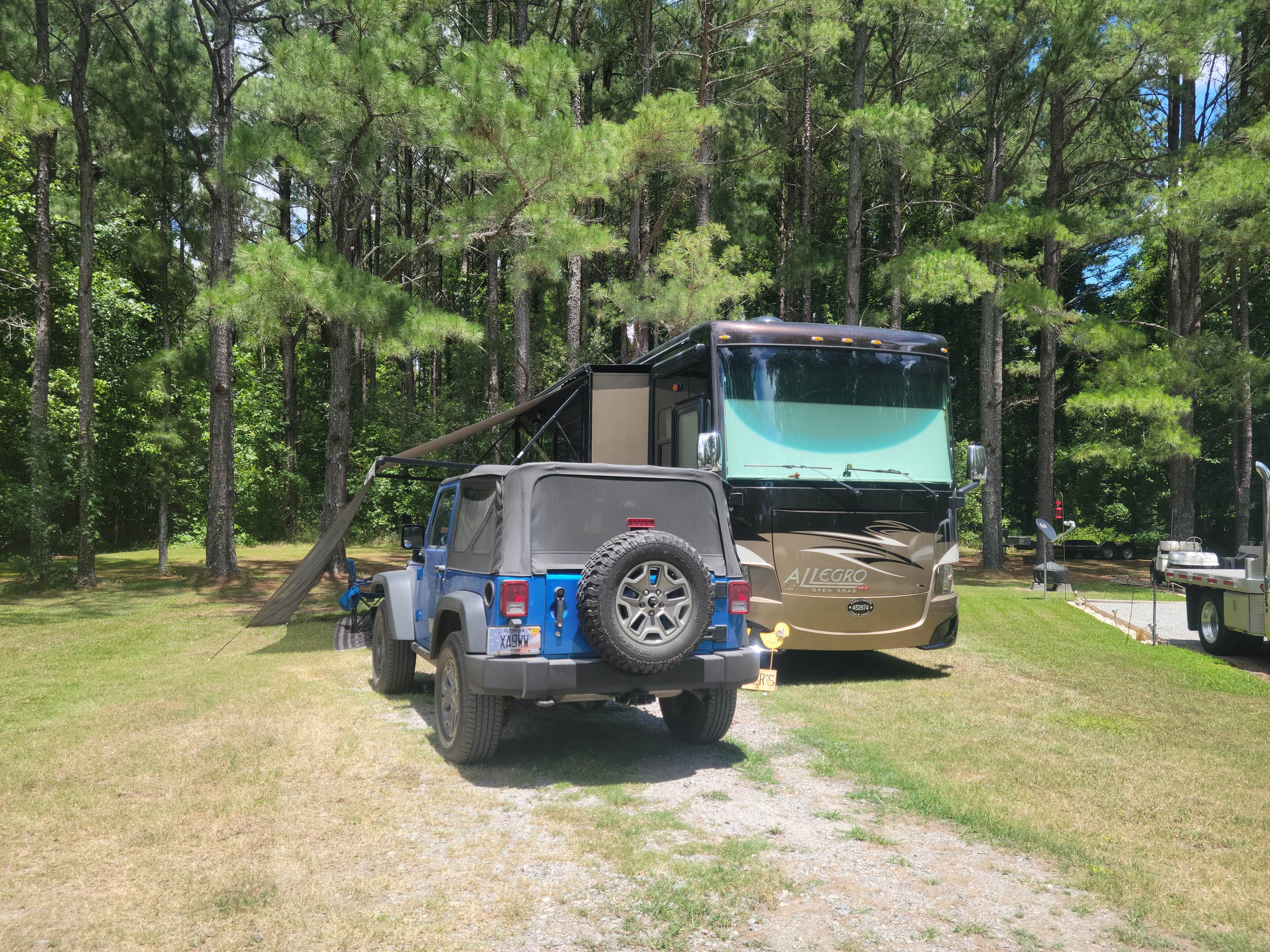 Cashie River Campground and Treehouse Village | Windsor, NC