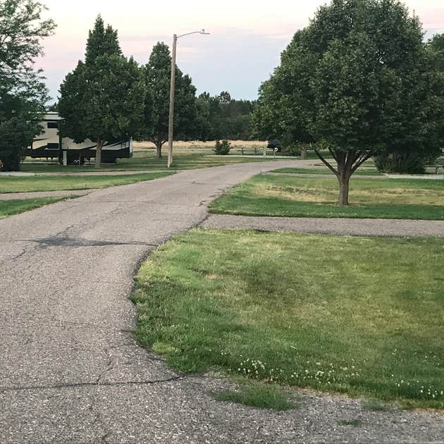 Robidoux RV Park | Gering, NE