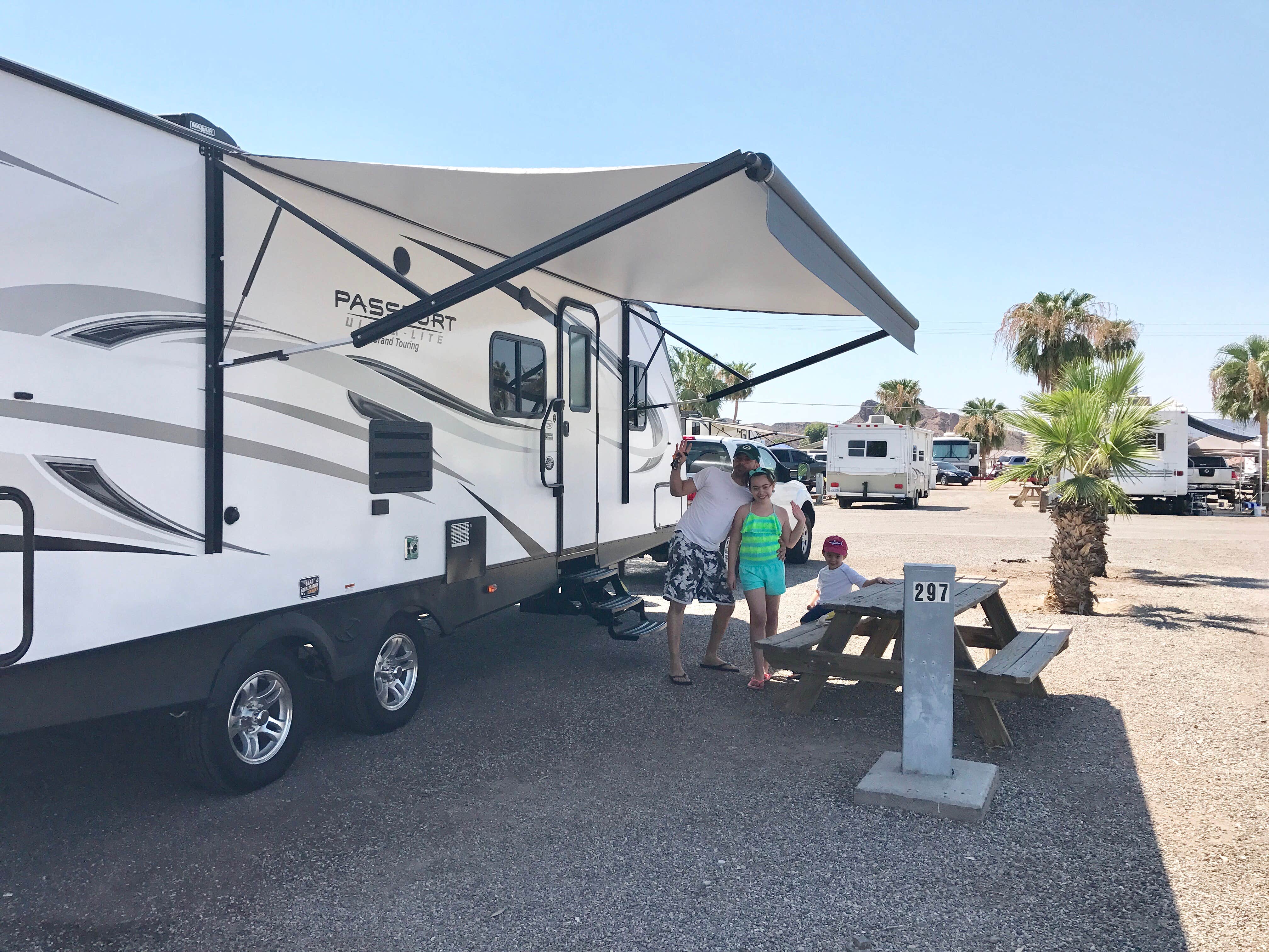 Emerald Cove Resort Camping | Earp, California