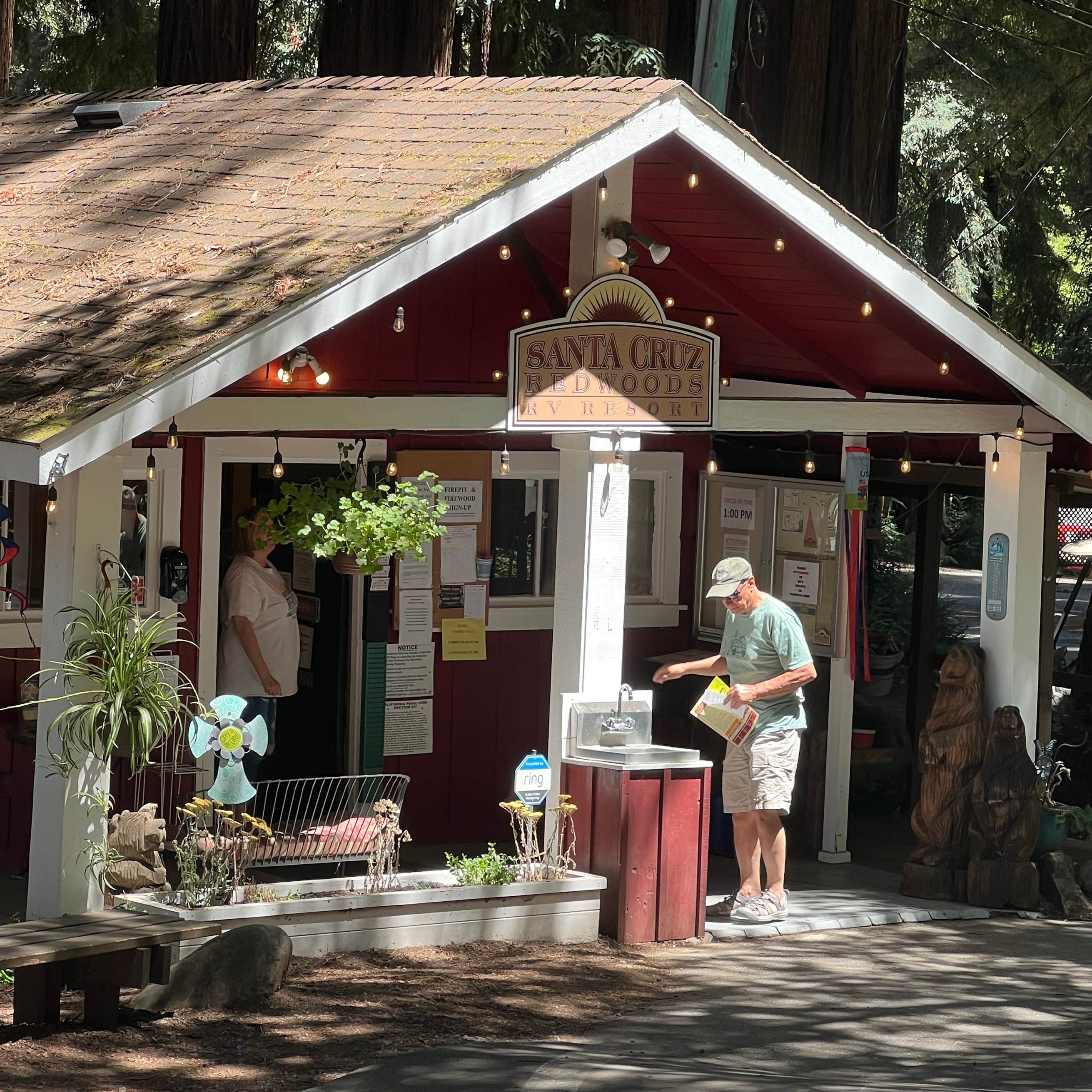 Santa Cruz Redwoods RV Resort | Felton, California