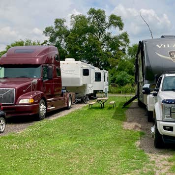 Elkhart Campground | Elkhart, Indiana