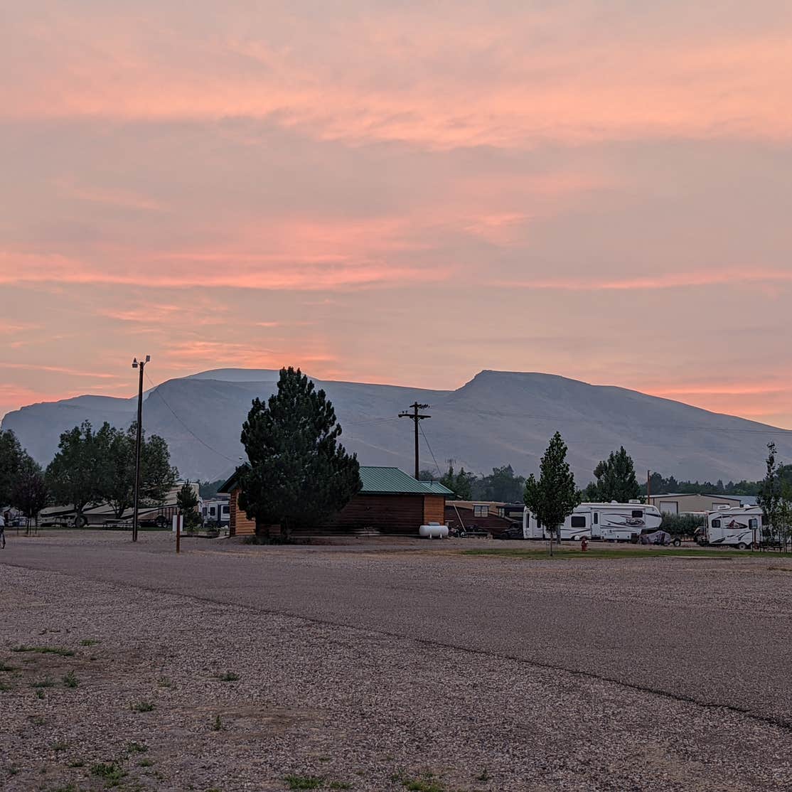 Round Valley RV Park | Challis, ID