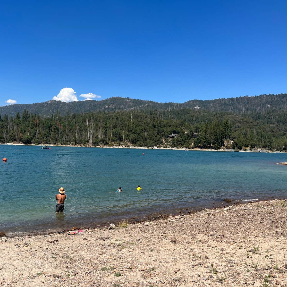 Cedar Bluff Camping | Bass lake, CA