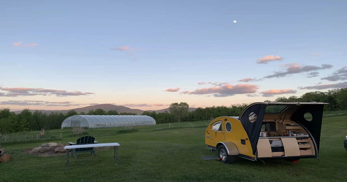 Off Piste Farm Camping | Sutton, Vermont