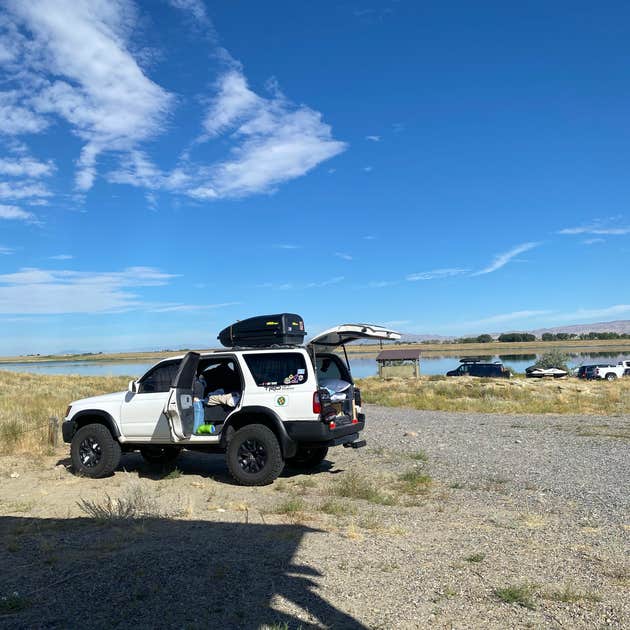 Lake Cameahwait Camping | Shoshoni, WY