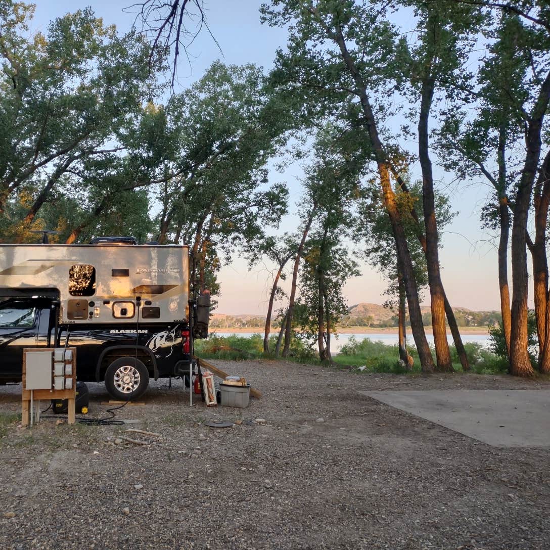 Intake Dam Camping | Glendive, Montana