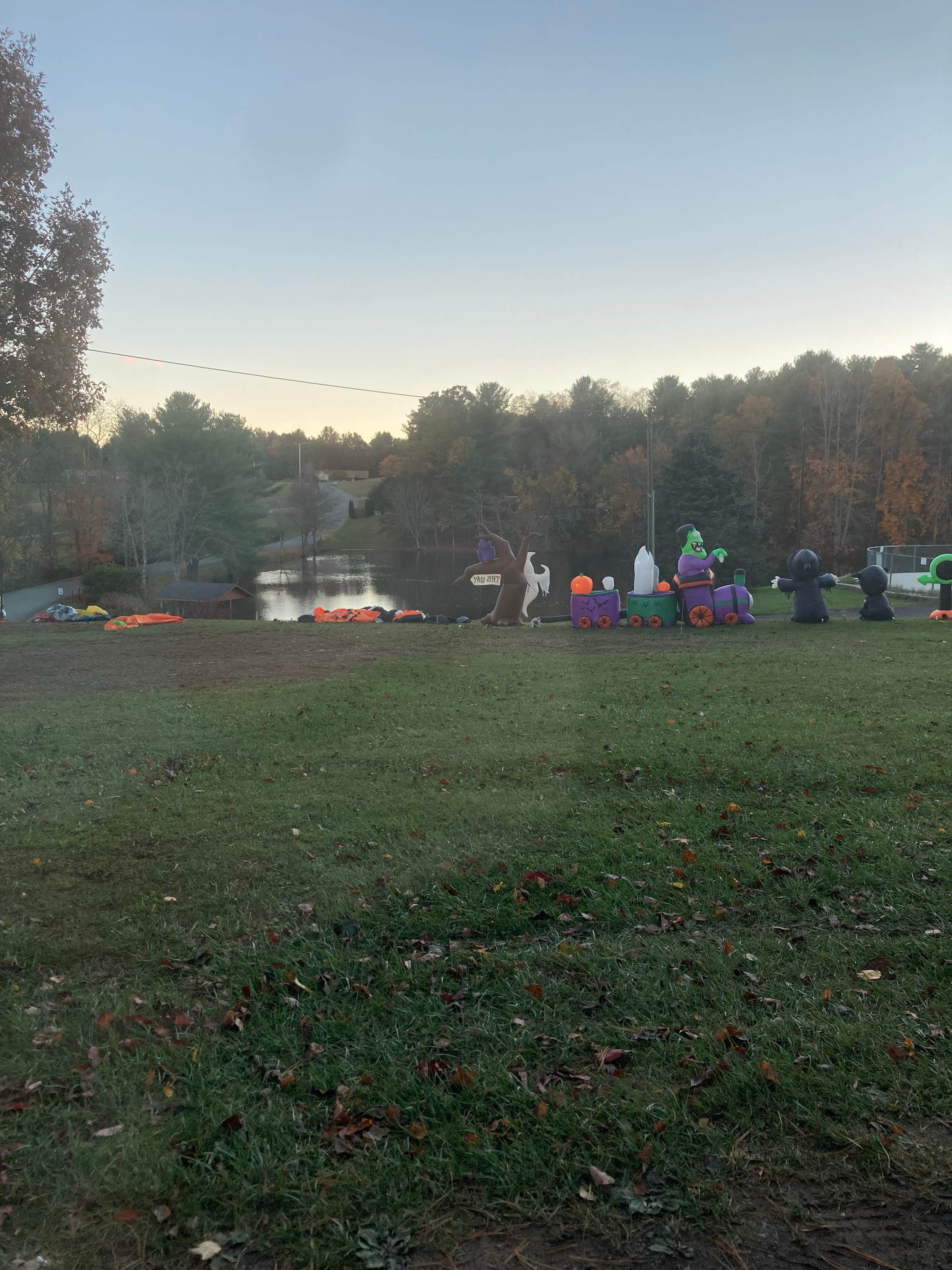 Lake Ridge RV Resort | Woodlawn, Virginia