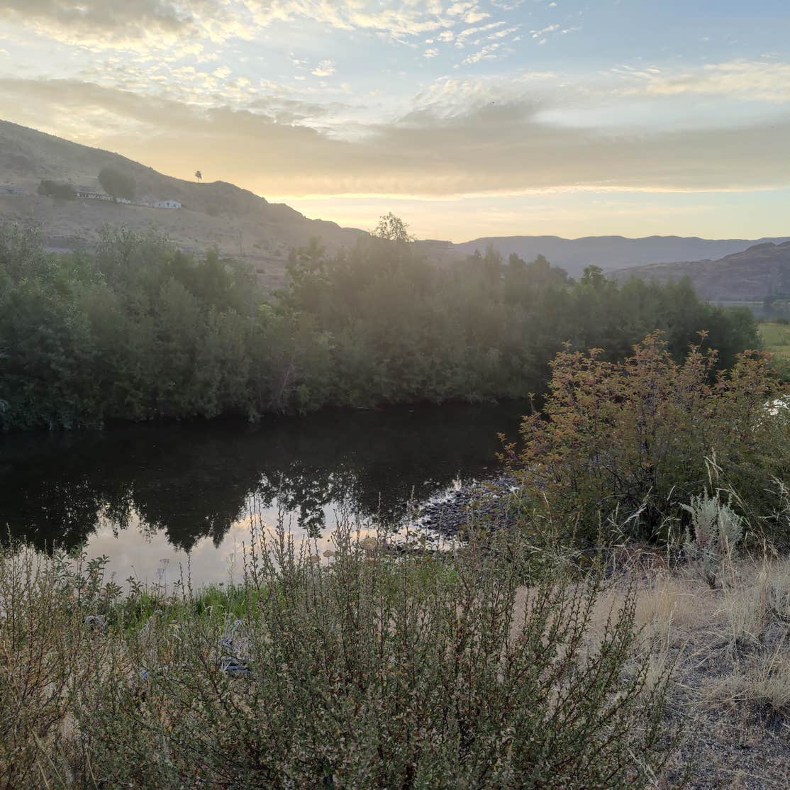 Secret Camping Spot #1 | Pateros, Washington