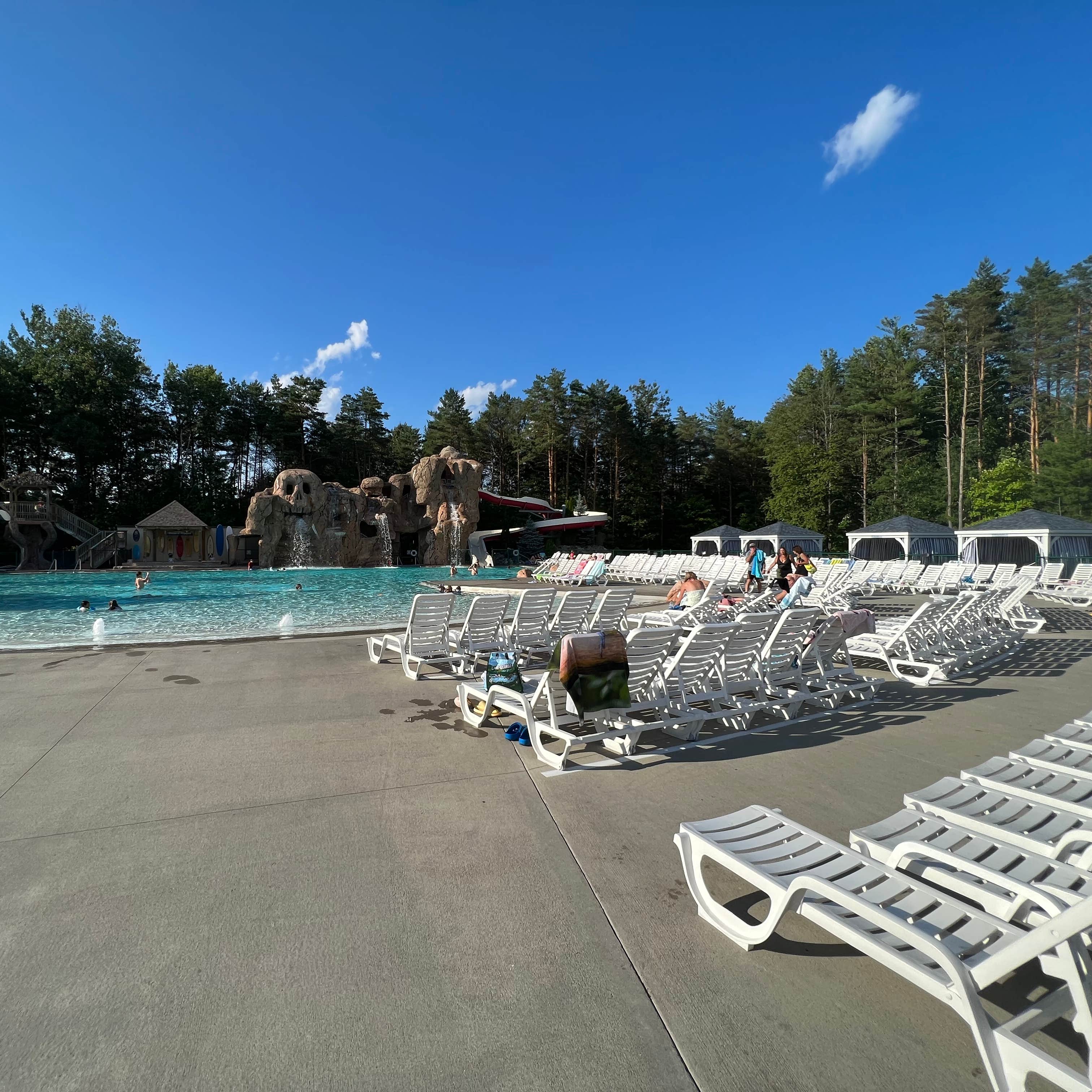 Moose Hillock Camping Resorts | Queensbury, New York