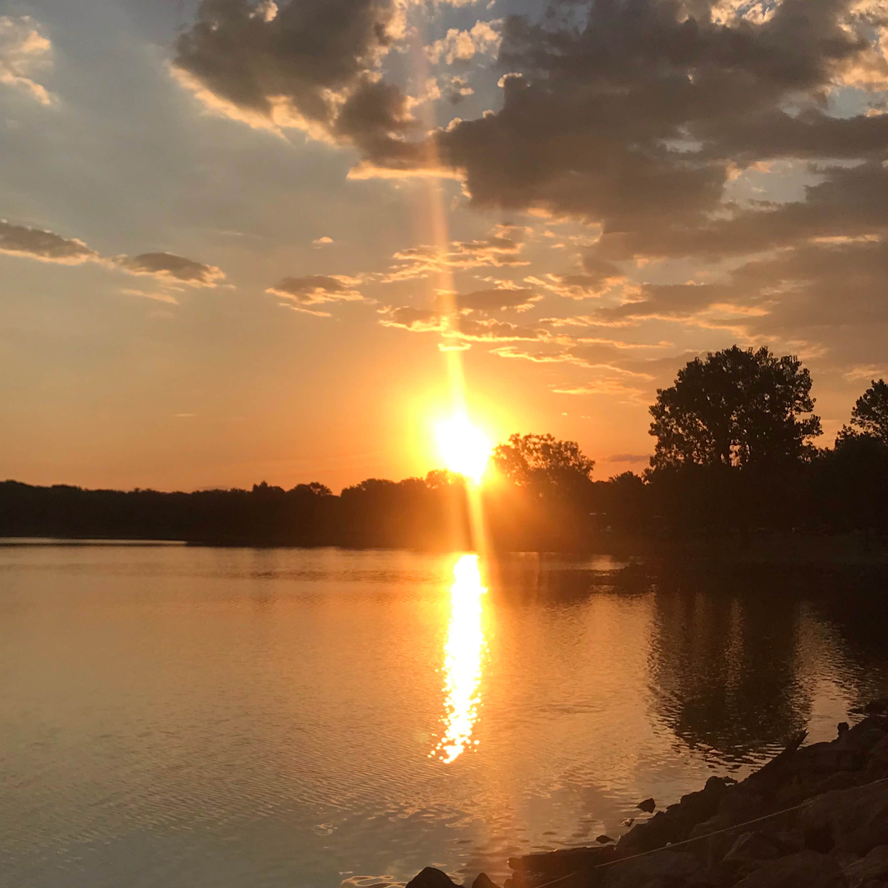 Outlet Park Campground Melvern Lake COE | Lyndon, Kansas