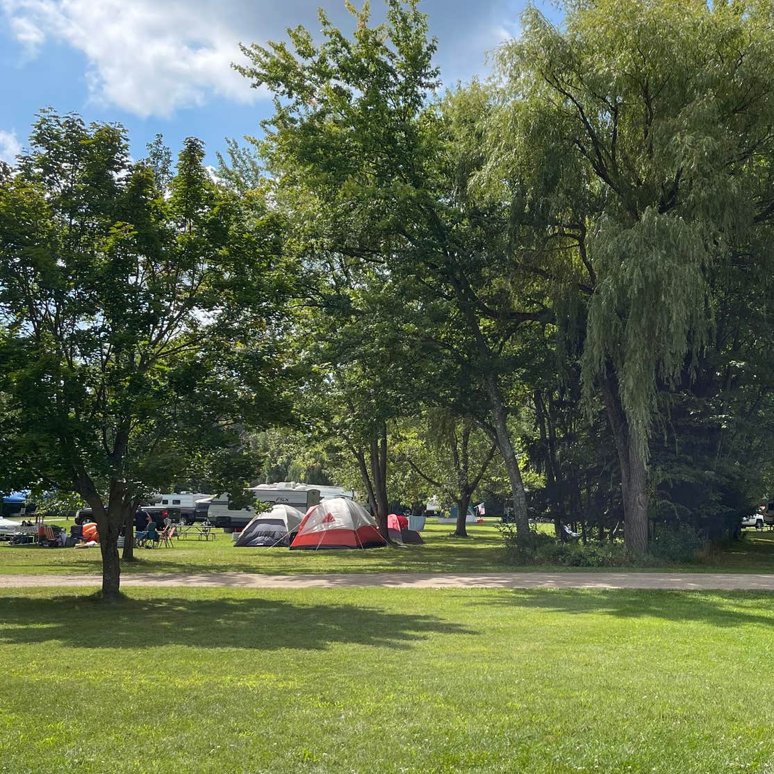Riverside Park Campground | Scottville, MI