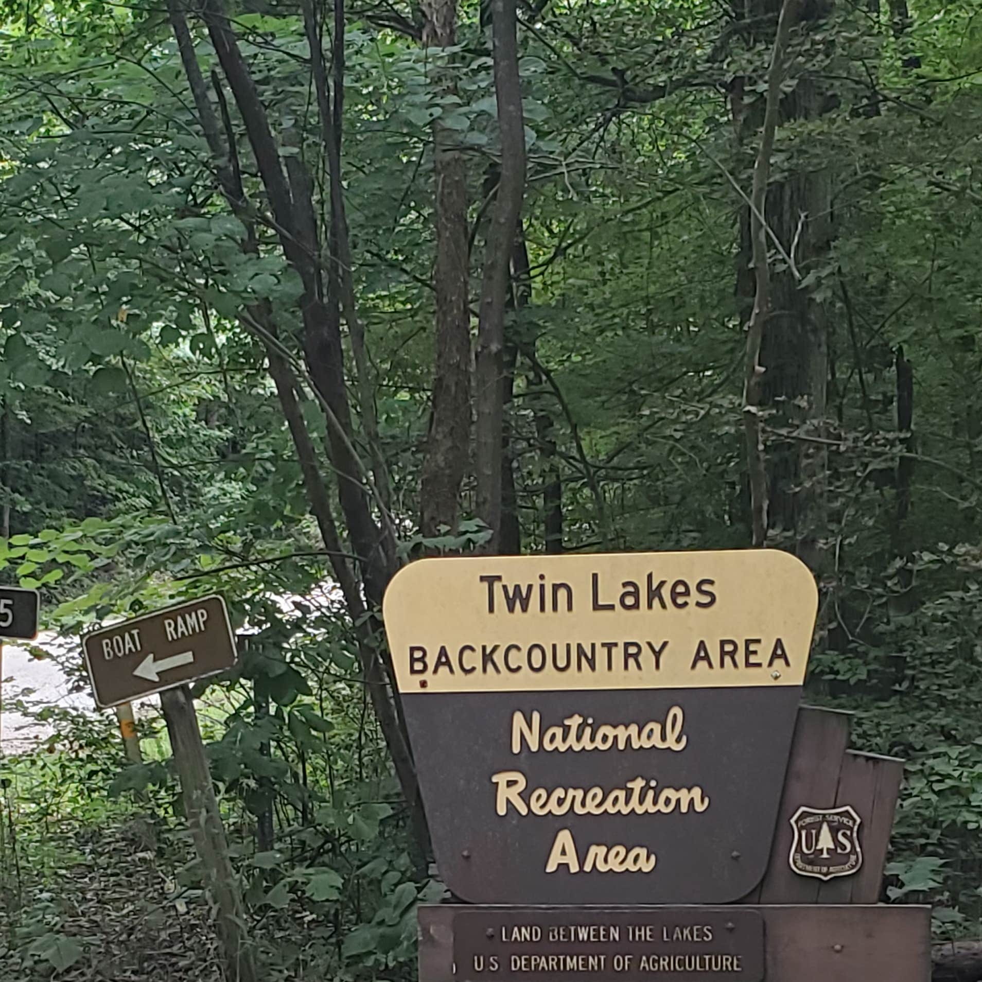 Twin Lakes Campground | Grand Rivers, Kentucky