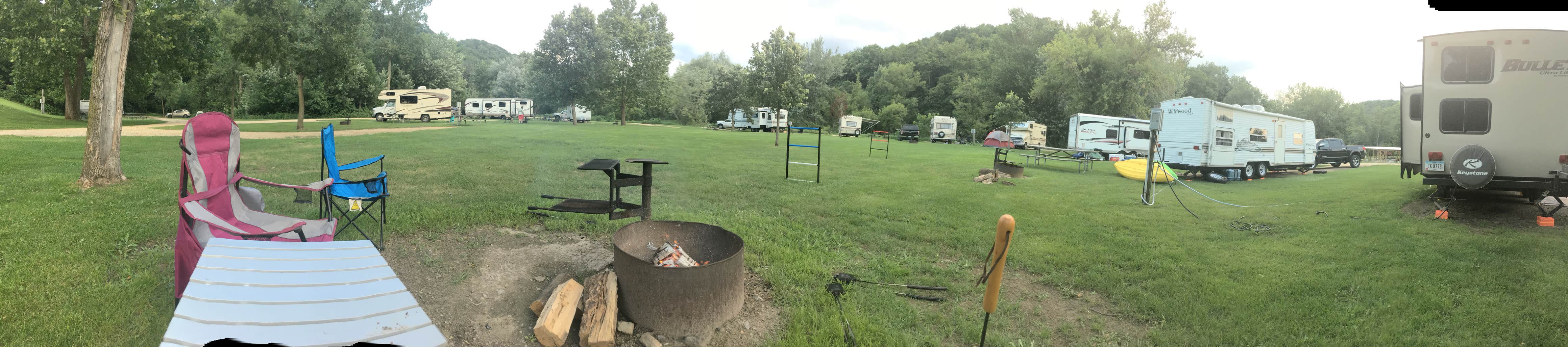 Finleys Landing City Park Camping | Sherrill, IA