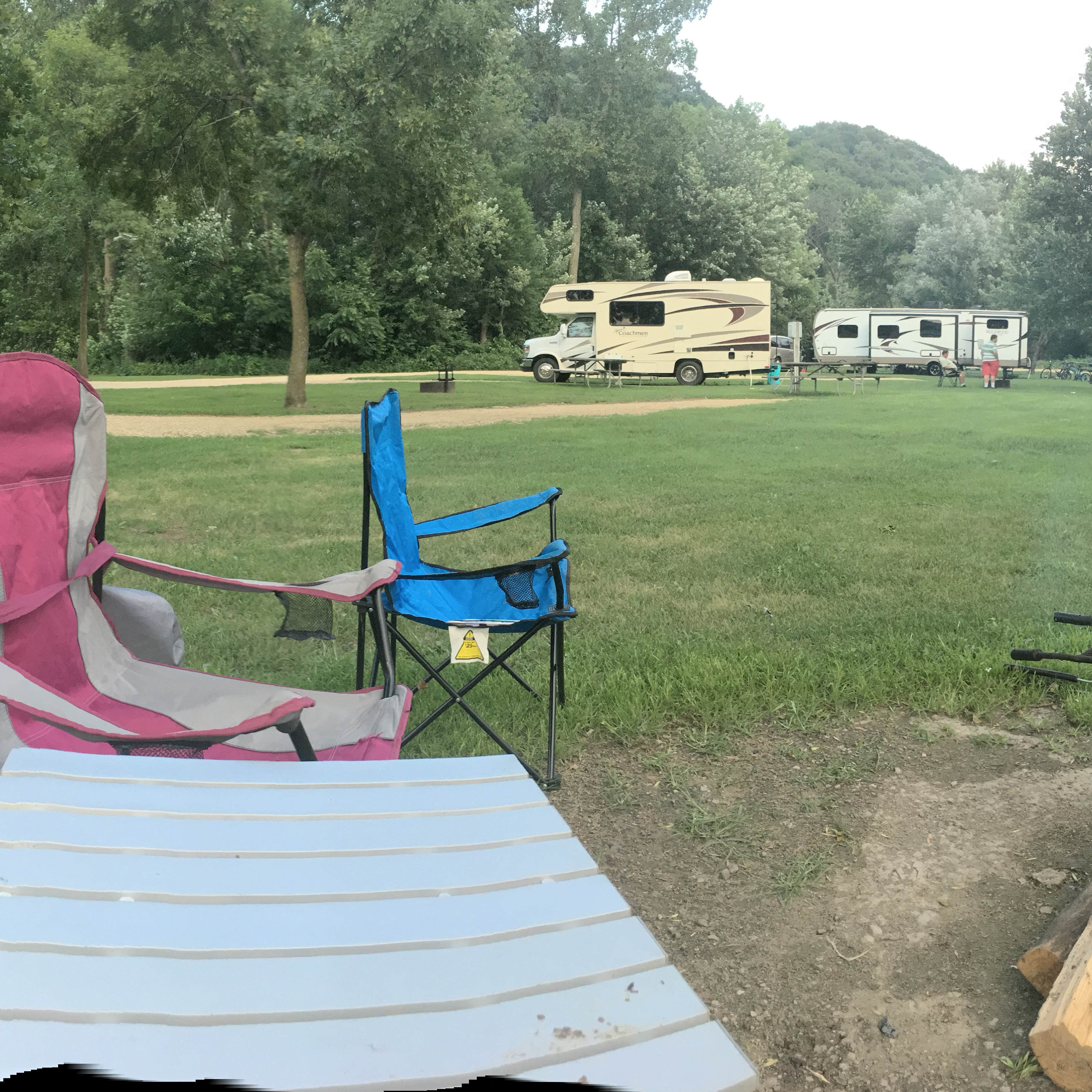 Finleys Landing City Park Camping | Cassville, Wisconsin