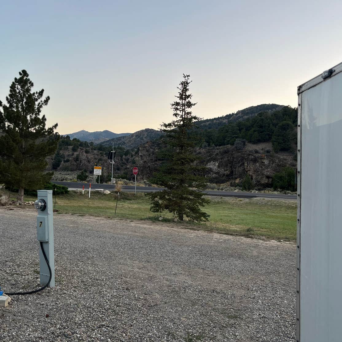 Silver Sky Lodge RV Park | Eureka, NV