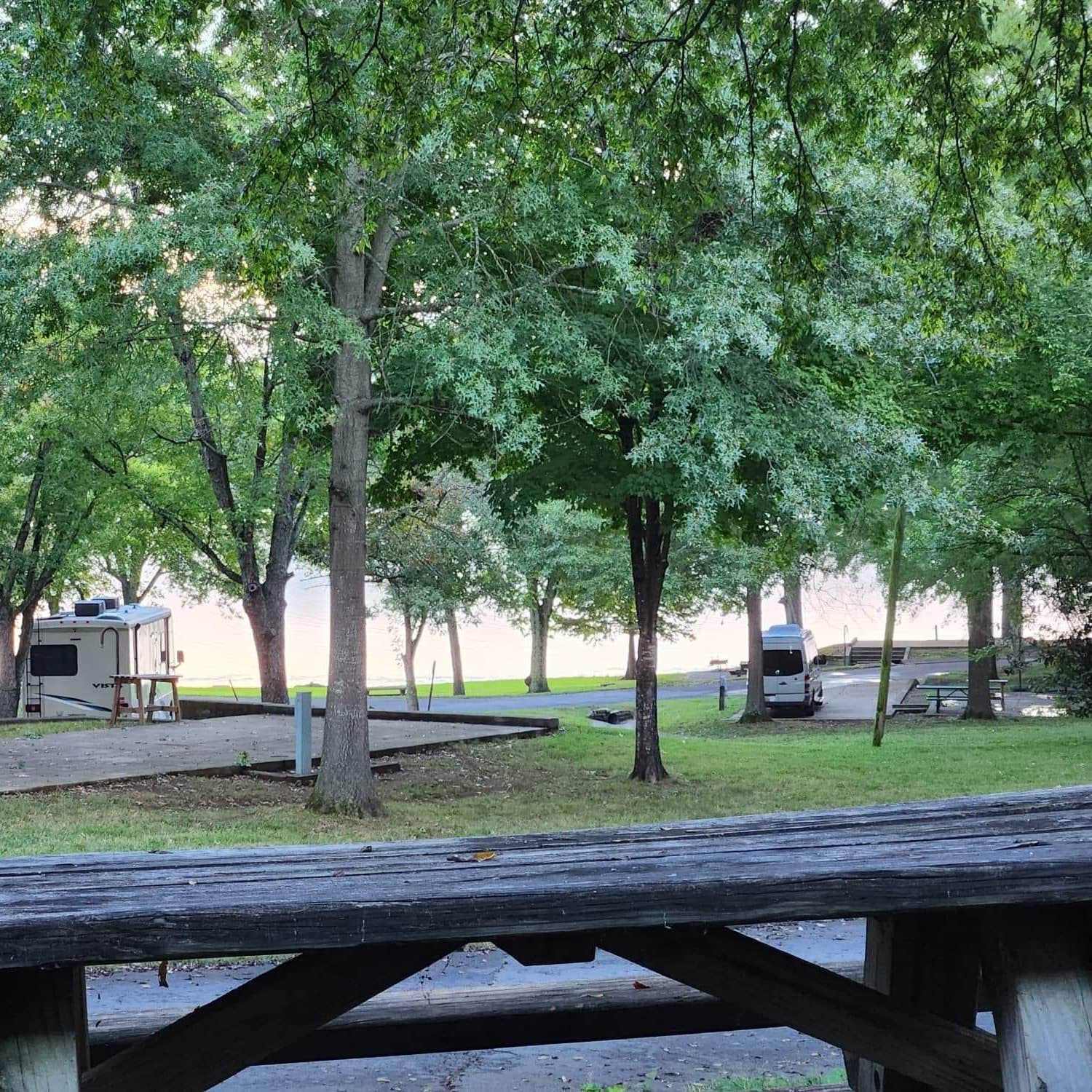 Cages Bend Camping | Hendersonville, Tennessee