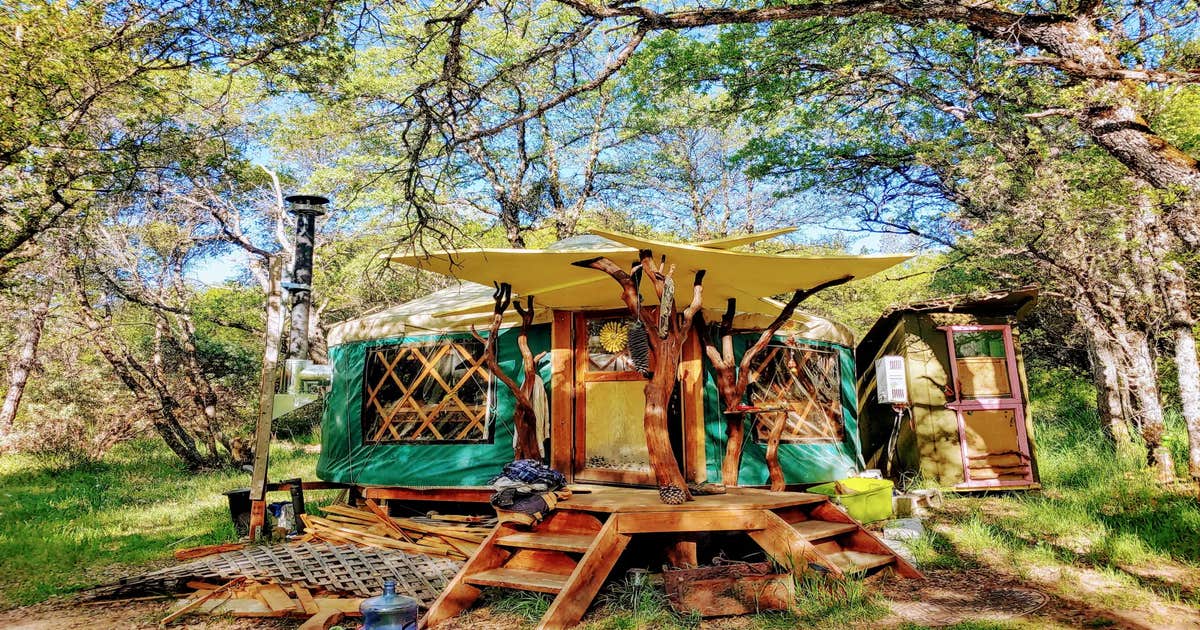 Oracle Oak Grove Camping | Rough and Ready, California