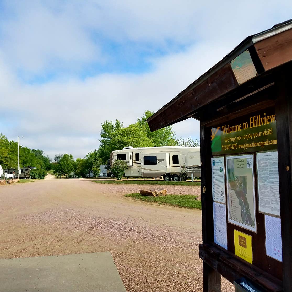 Hillview County Rec Area Camping | Hinton, Iowa