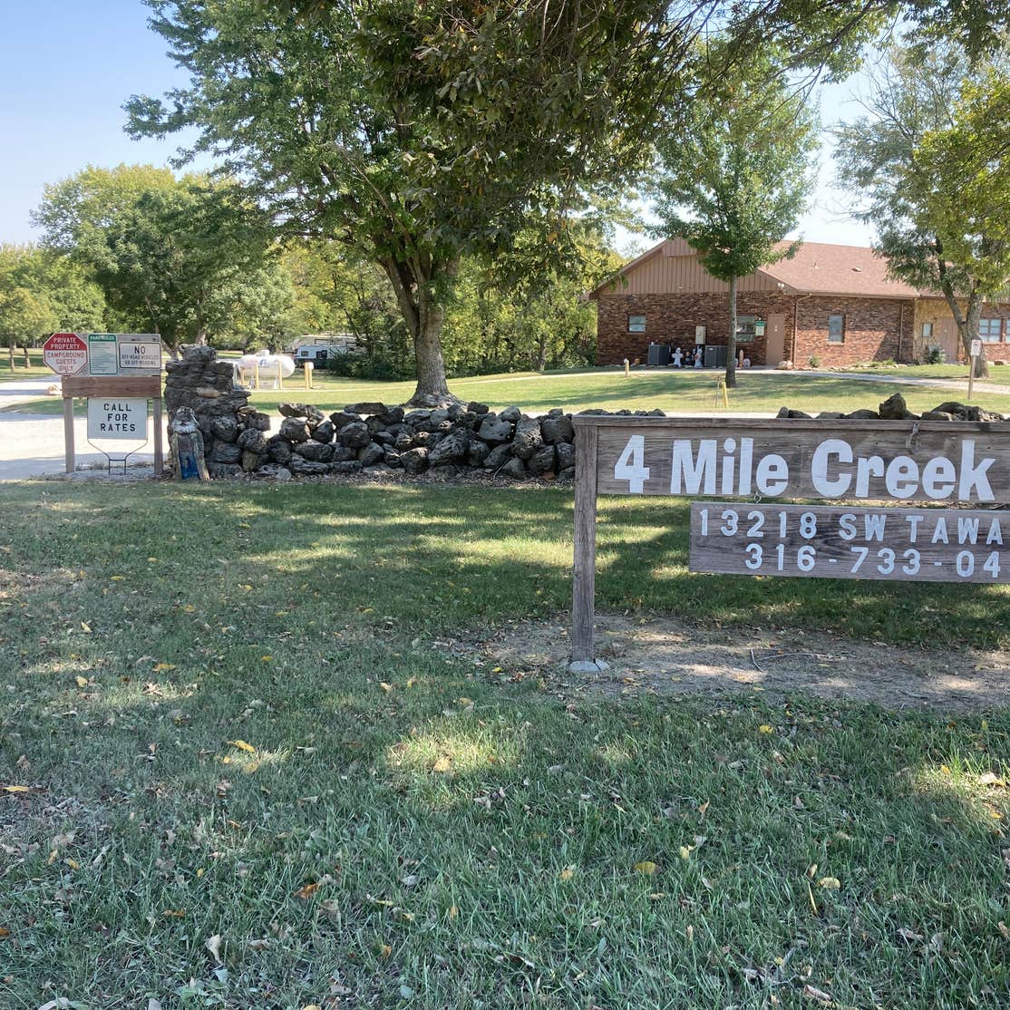 4 mile Creek RV Resort and Campground | Augusta, Kansas