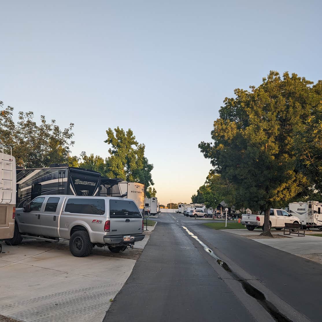 A Country RV Park | Edison, California