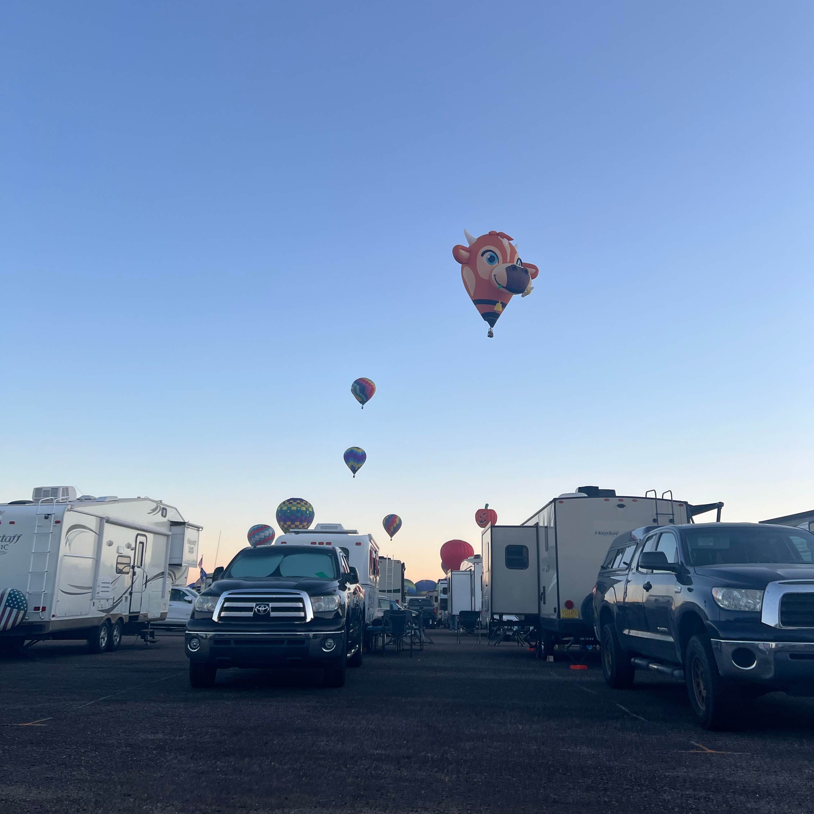 Albuquerque International Balloon Fiesta VIP Lot Camping | Corrales ...