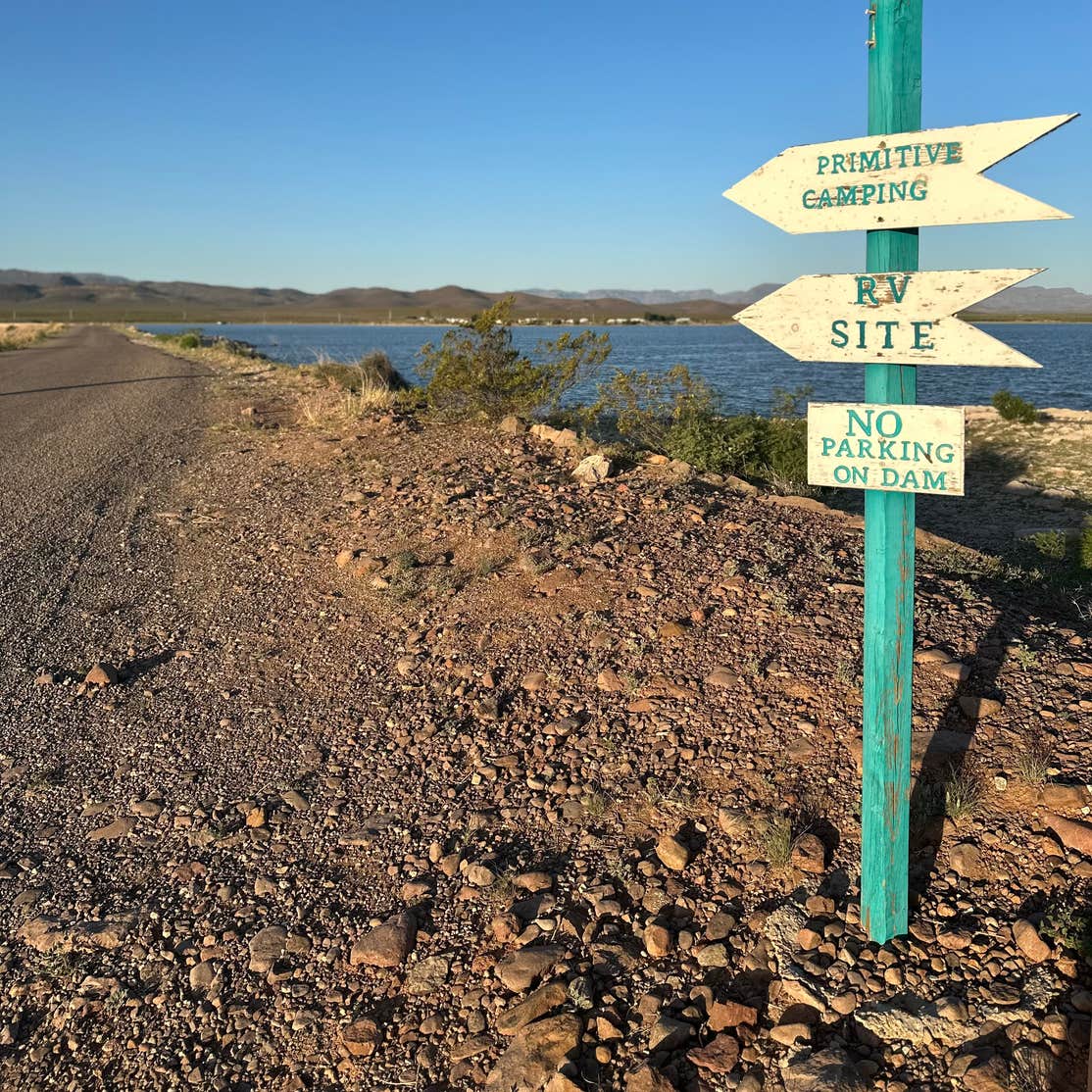 Balmorhea Lake Public Campground | Balmorhea, Texas