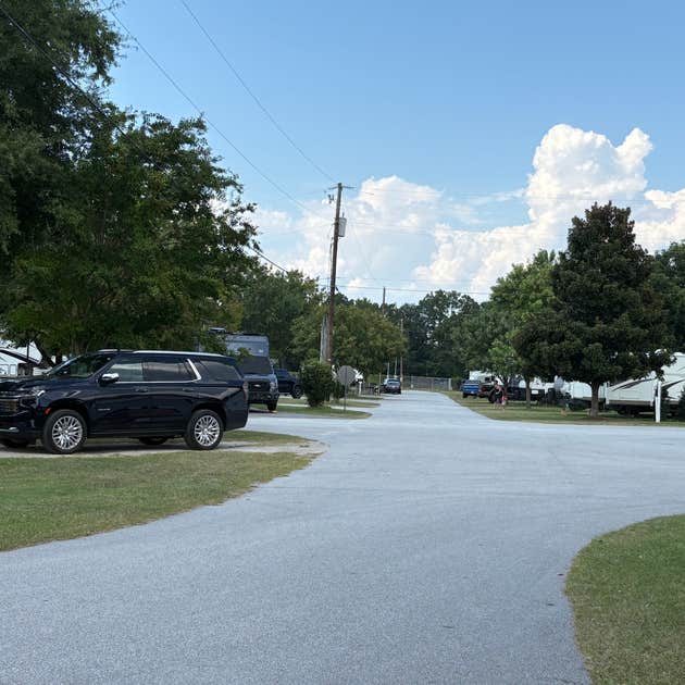 Barnyard RV Park | Barnwell, South Carolina