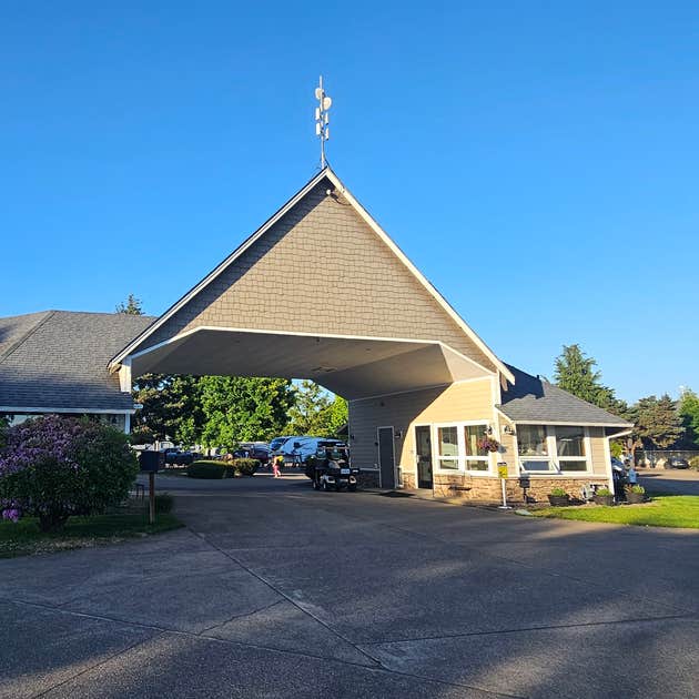 Blue Ox RV Park | Albany, Oregon