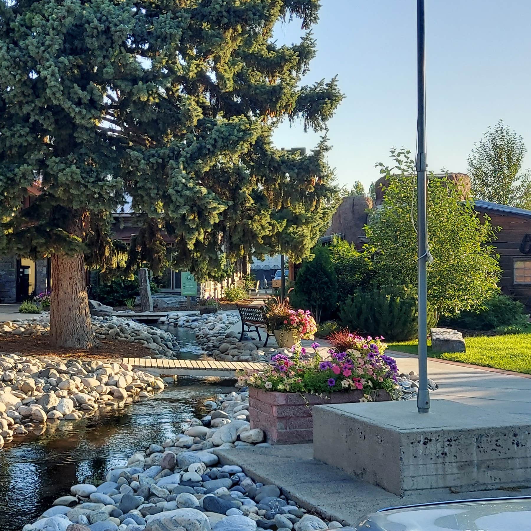 Bozeman Hot Spring Campground & RV Park | Gallatin Gateway, Montana