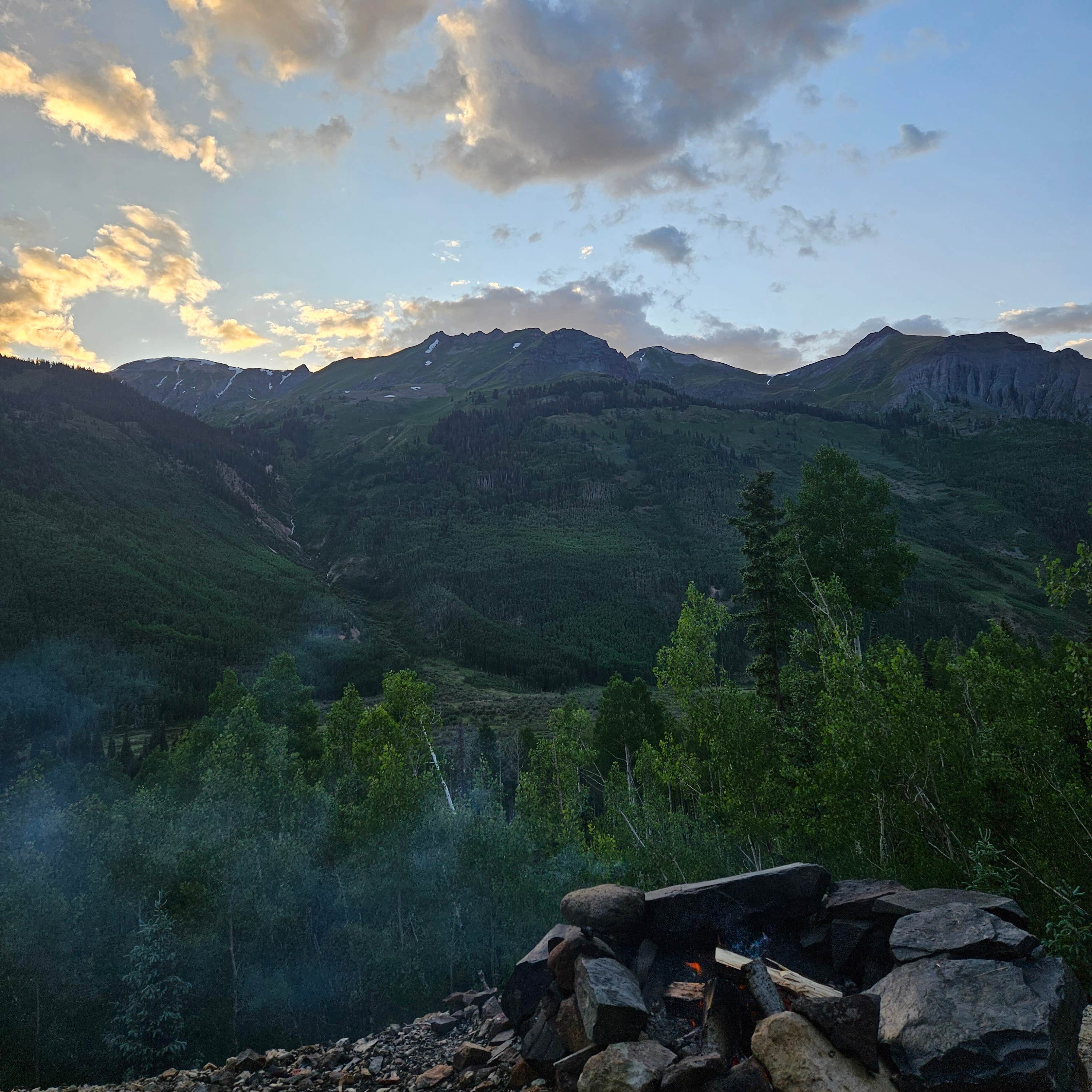 Brown Mountain Rd ( Flynt Overlook) Camping | Ouray, Colorado
