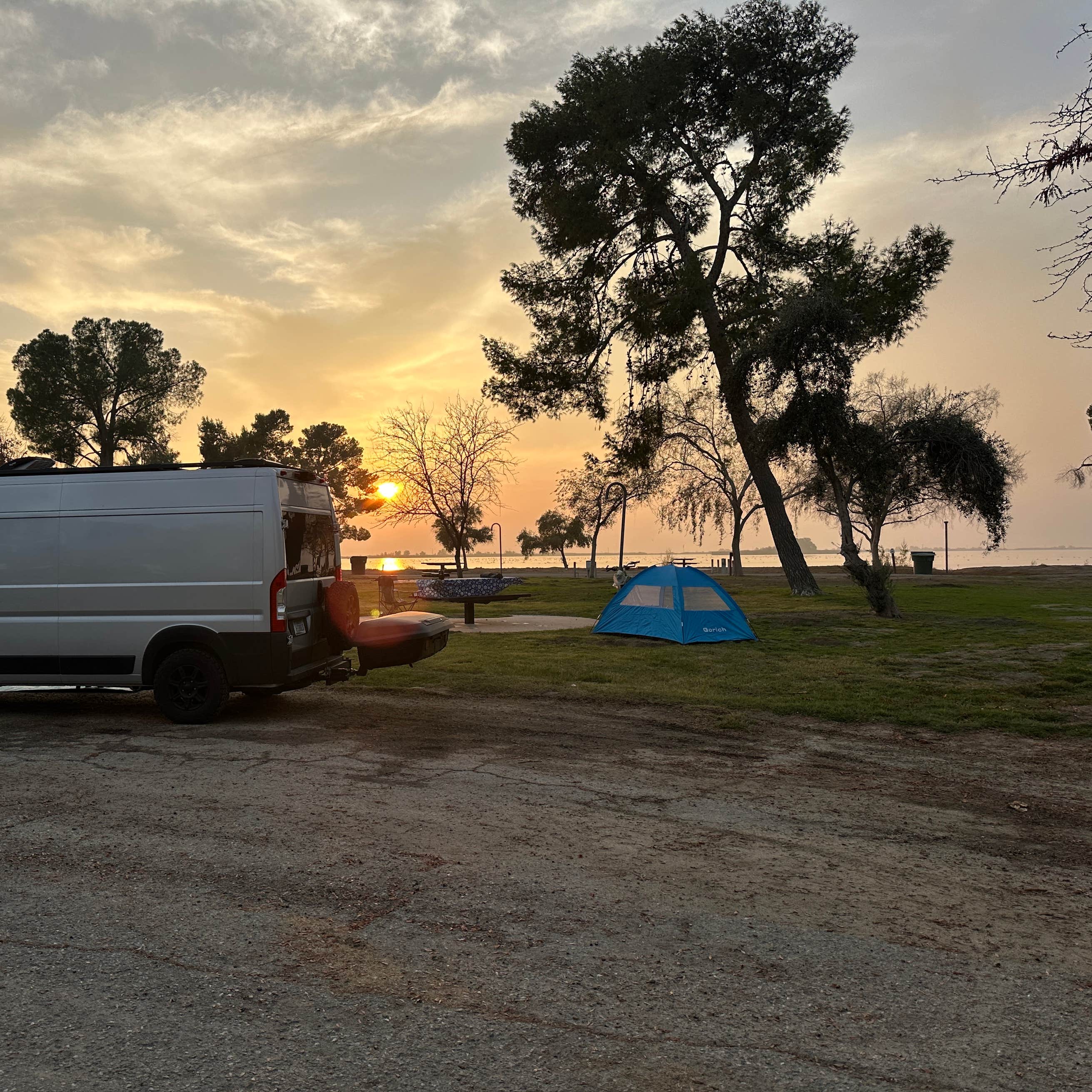 Buena Vista Aquatic Recreational Area Camping | Tupman, California