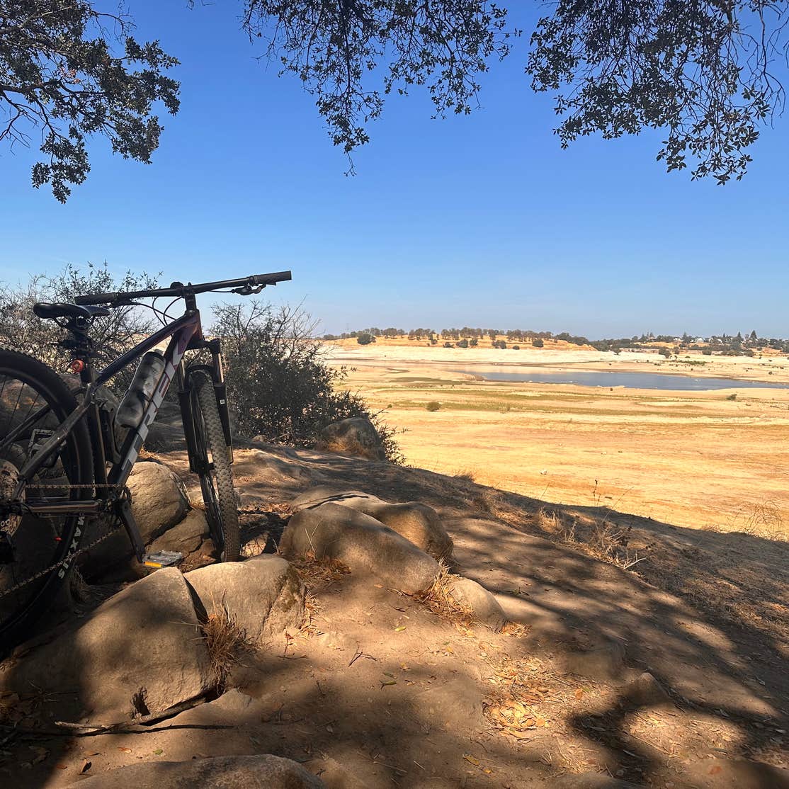 Beals Point Campground — Folsom Lake State Recreation Area | Granite ...