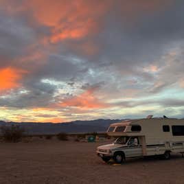 Stovepipe Wells Campground — Death Valley National Park | Beatty, Nevada