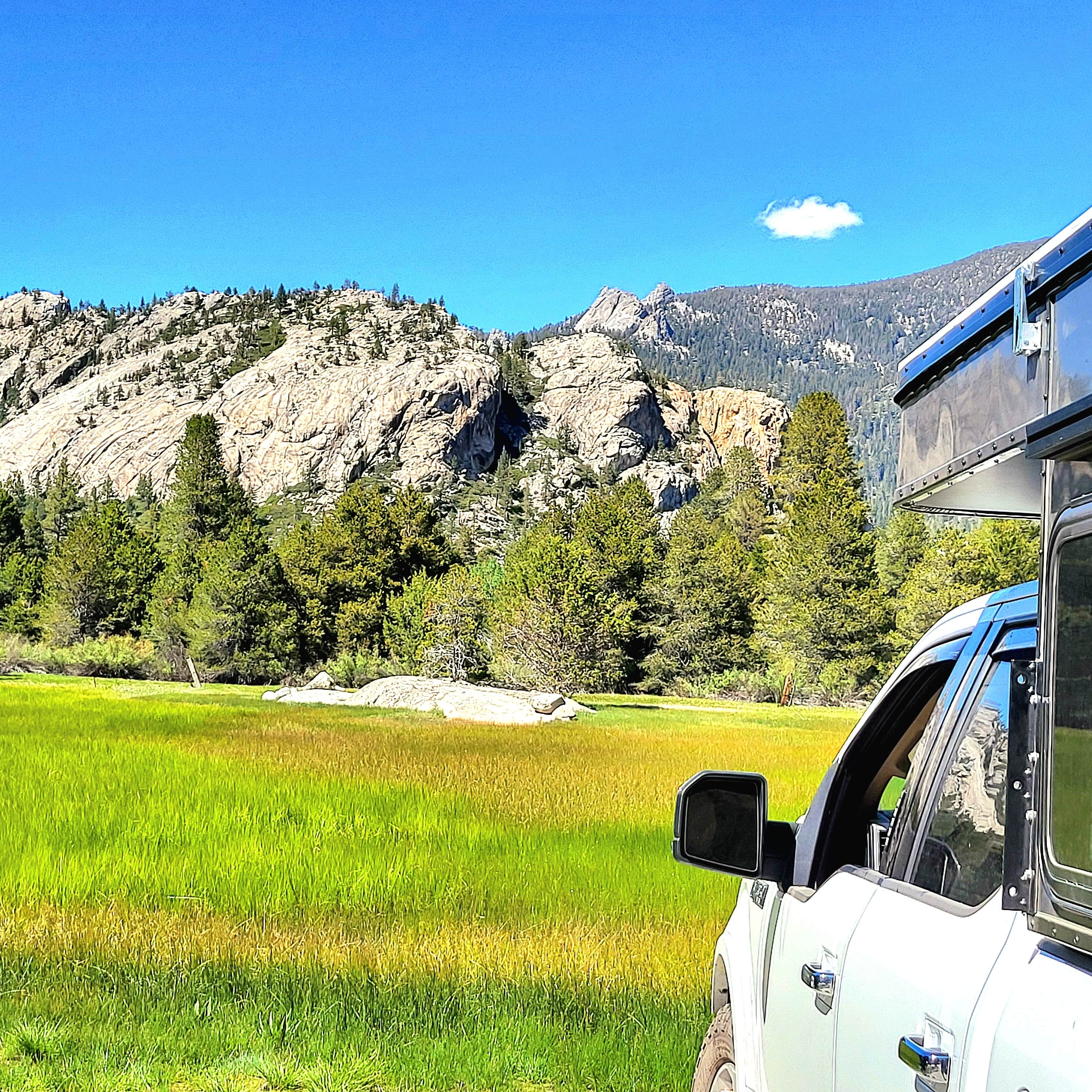Vermillion Camping | Mono Hot Springs, California