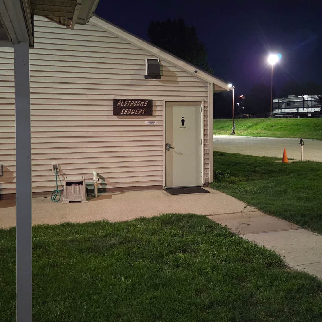 Campus RV Park | Independence, Missouri